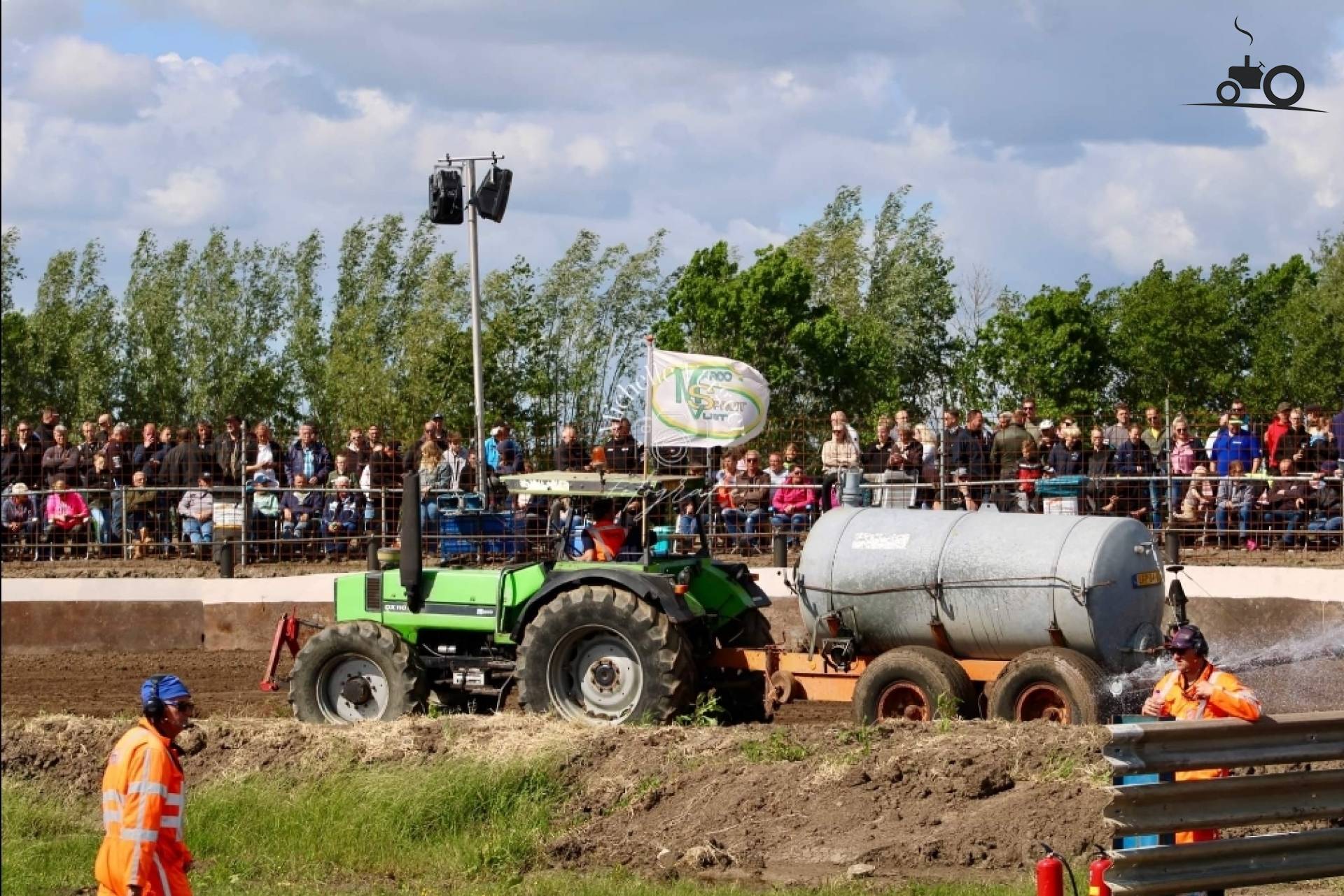 Foto Deutz DX 120 #1473788