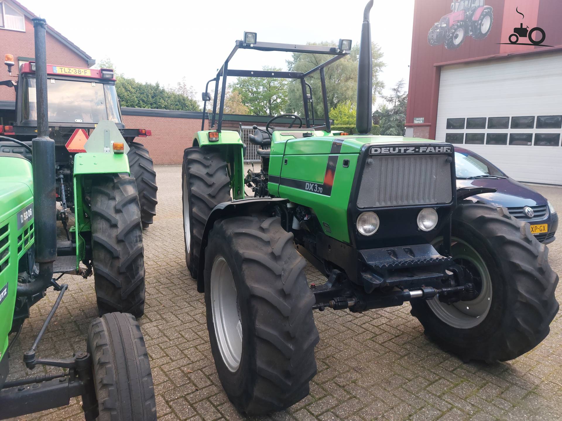 Foto Deutz-Fahr DX 3.70 #1518481