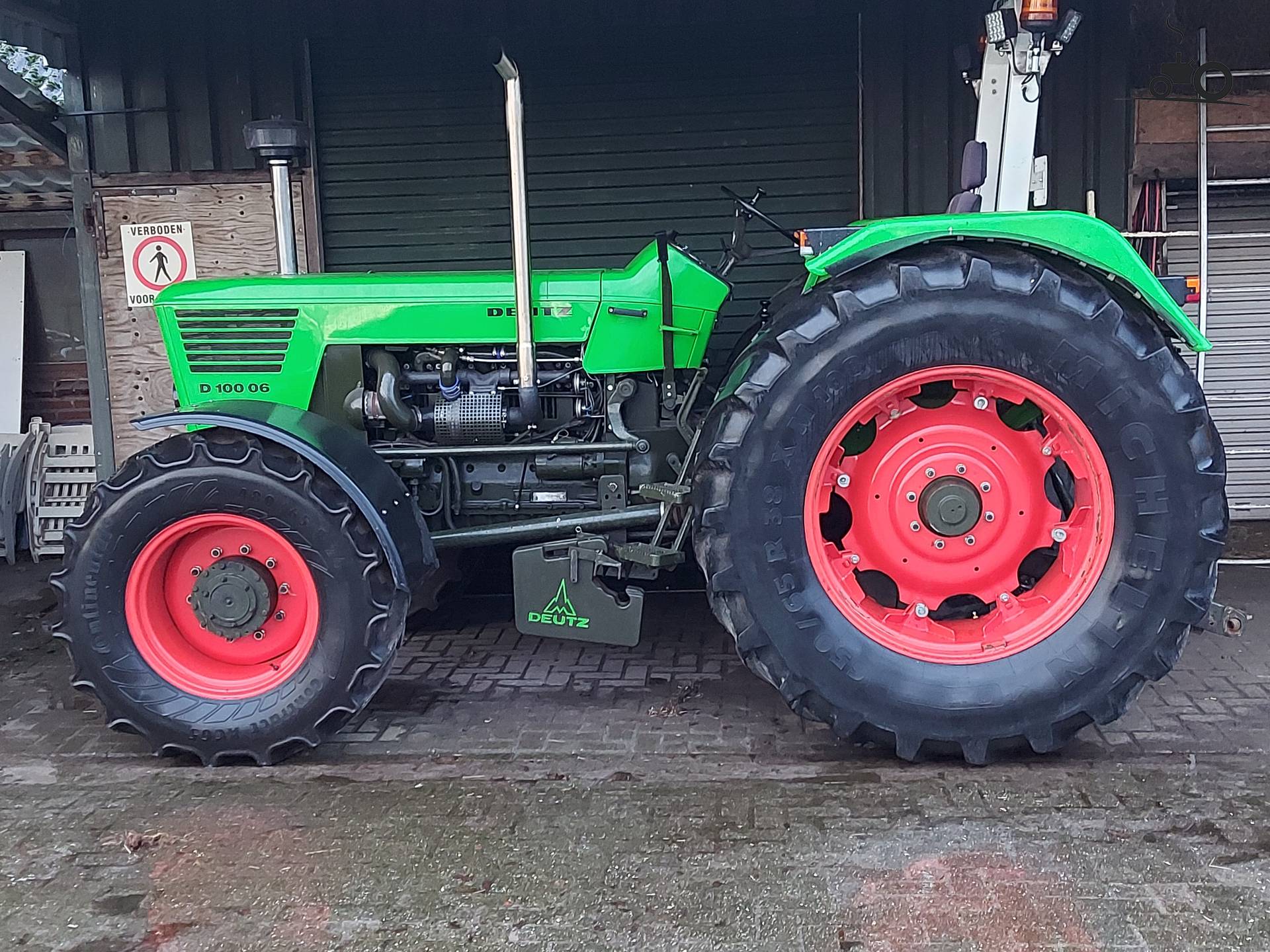 Deutz D10006