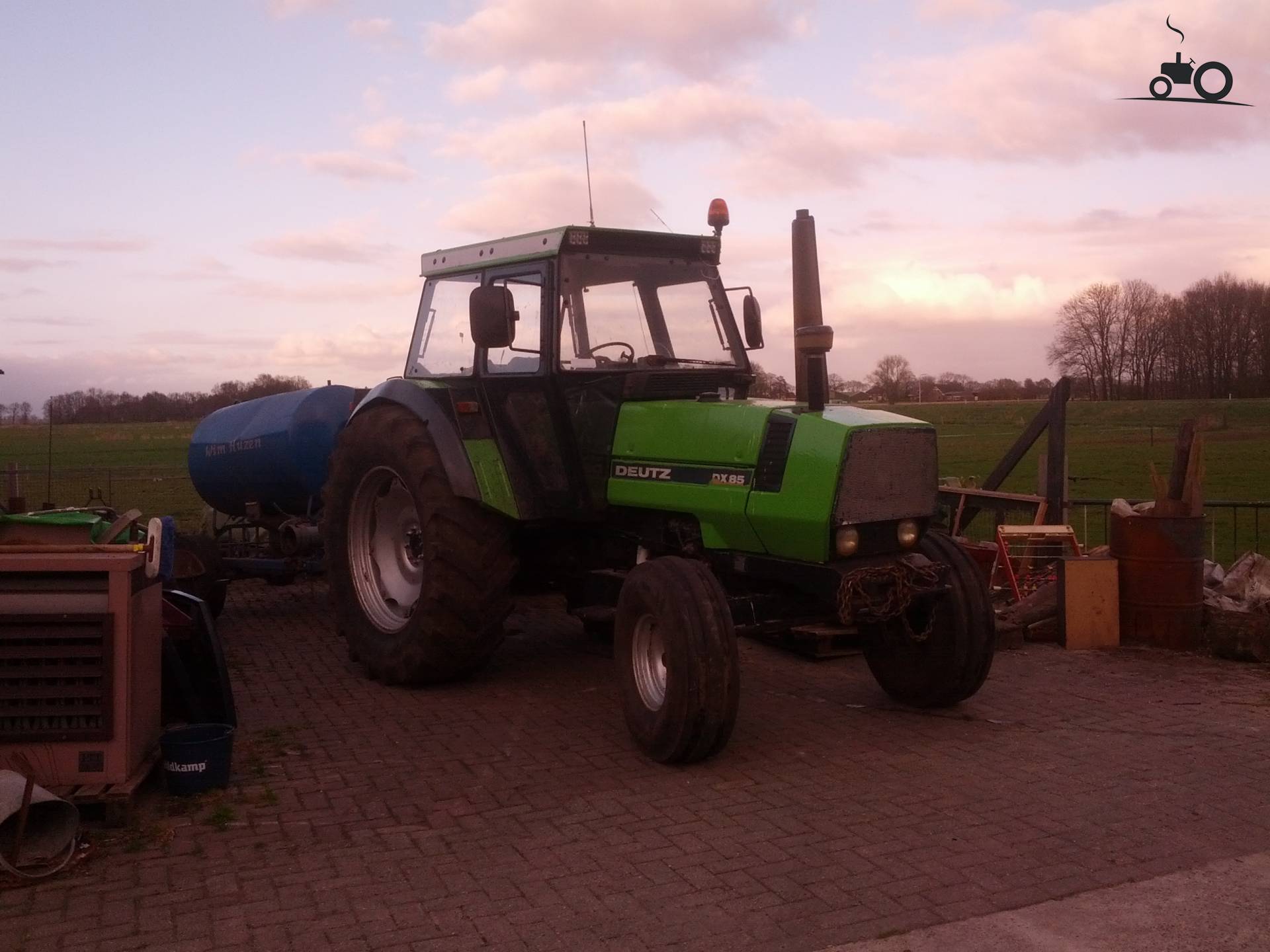 Foto Deutz DX 85 #760585