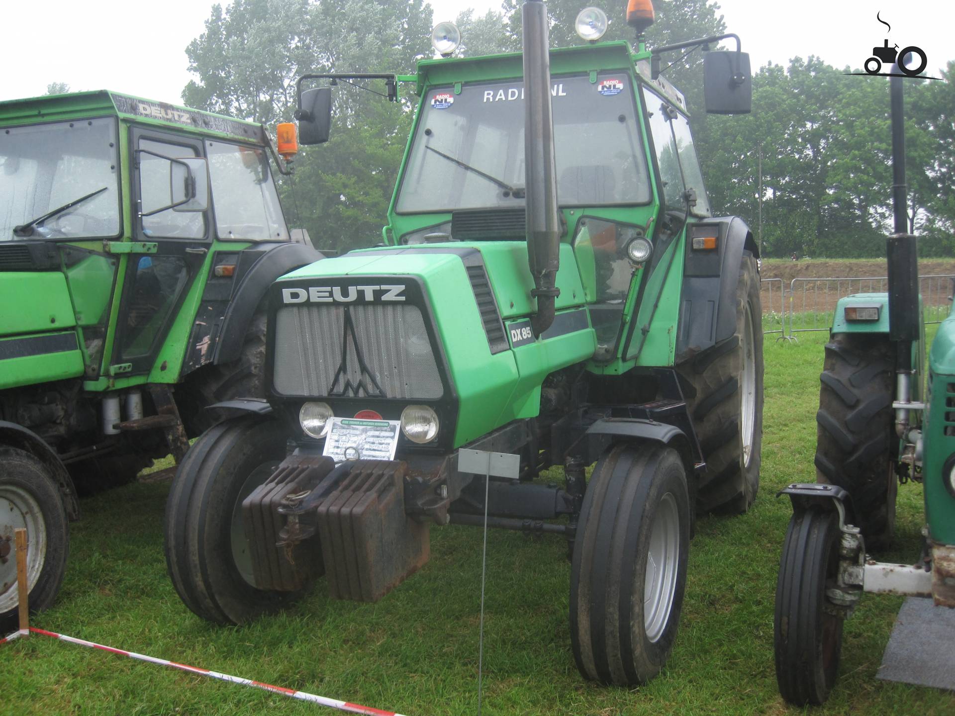 Foto Deutz DX 85 #915475