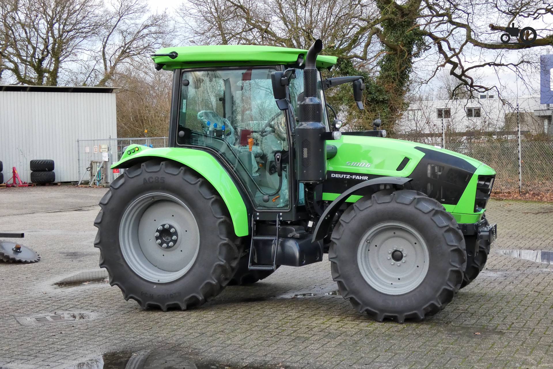 Foto Deutz-Fahr 5100 #1452462