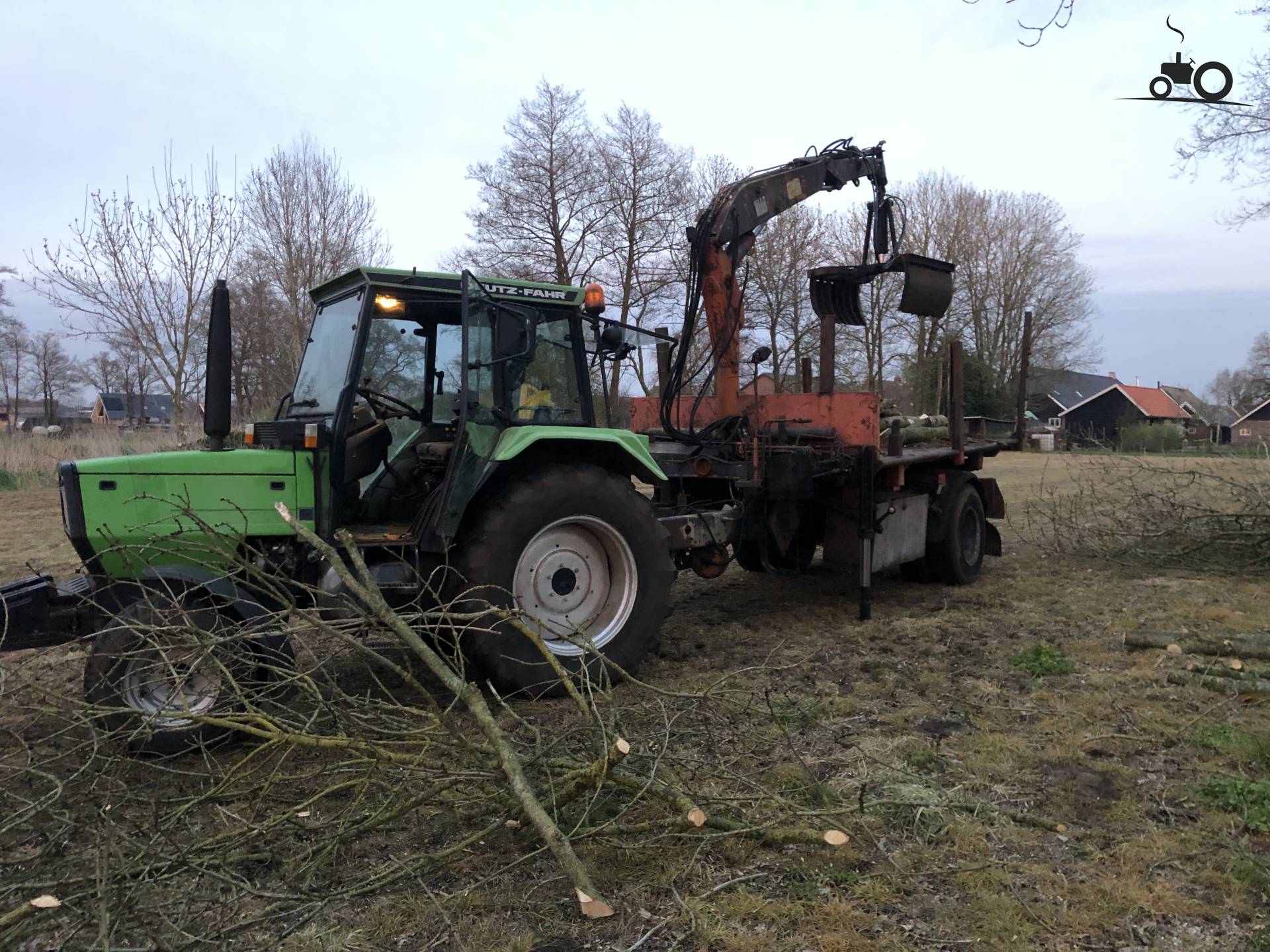 Foto Deutz-Fahr DX 3.30 #1466382