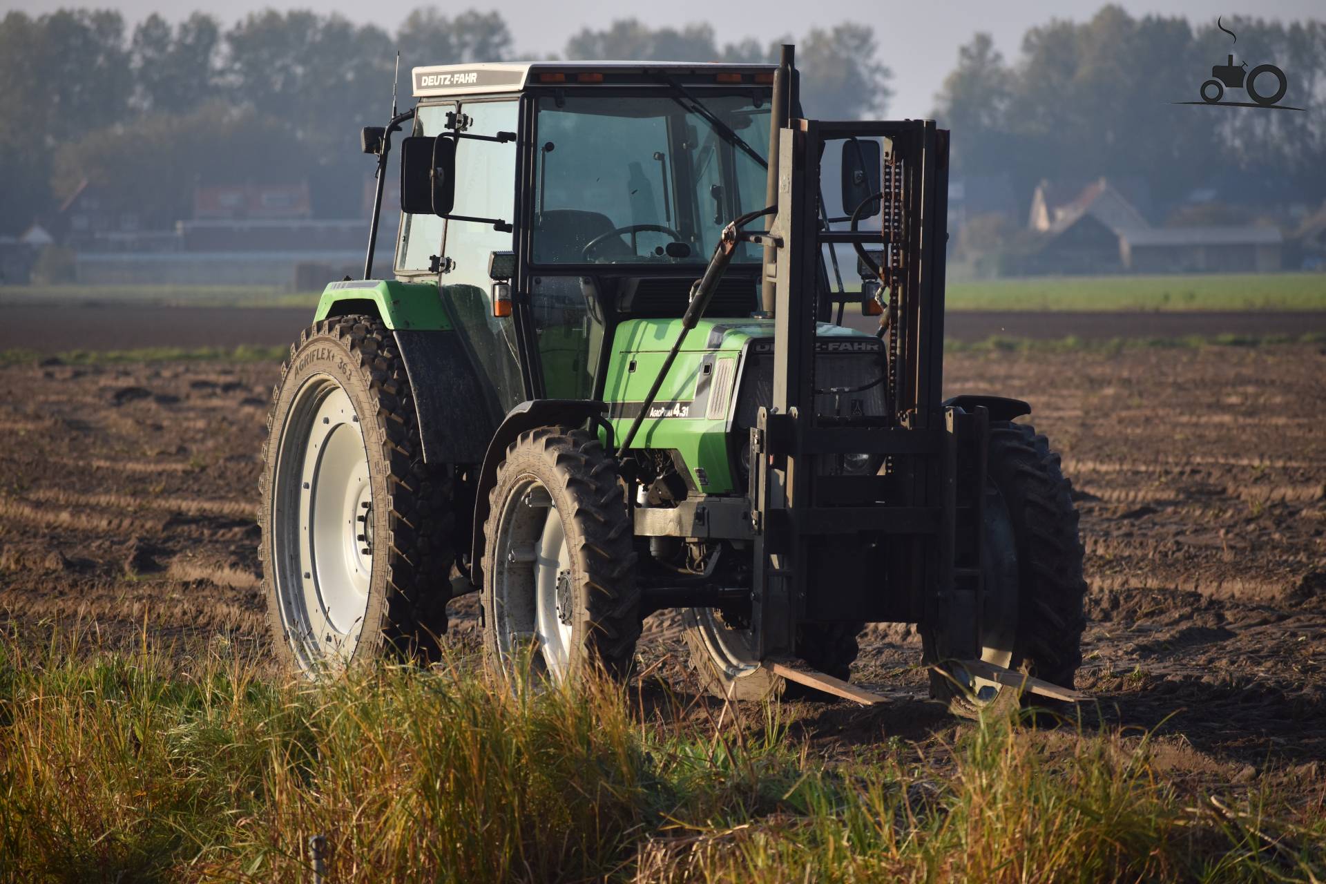 Foto Deutz-Fahr Agroprima 4.31 #1494877