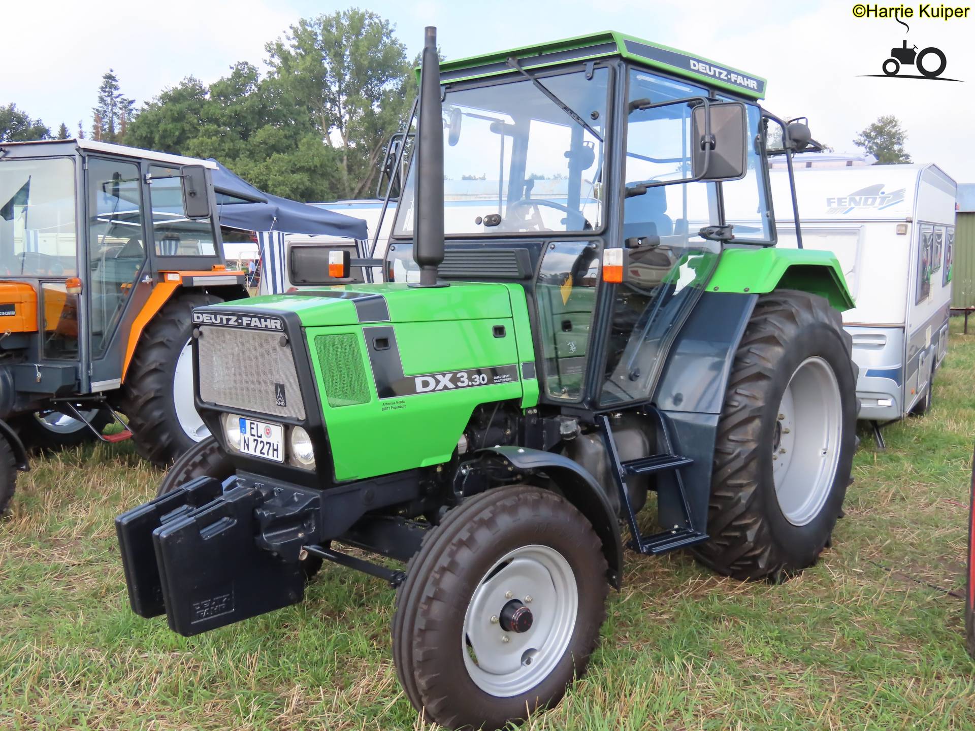 Foto Deutz-Fahr DX 3.30 #1499675