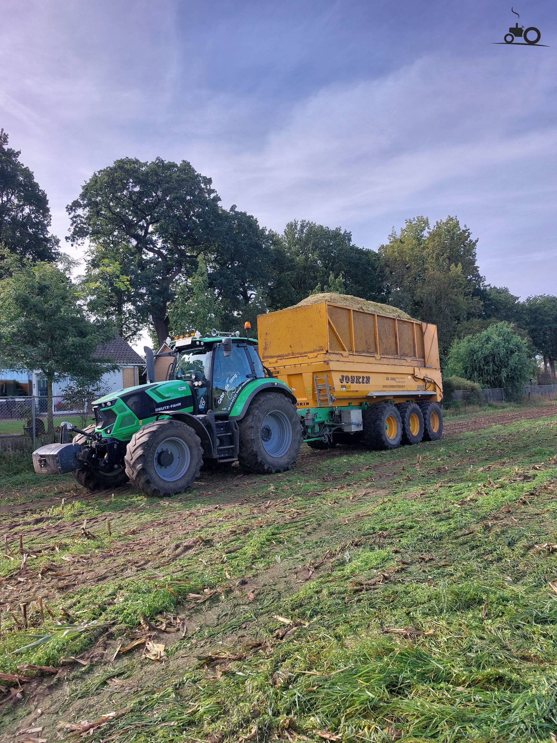 Foto Deutz-Fahr Agrotron 6155 #1541612