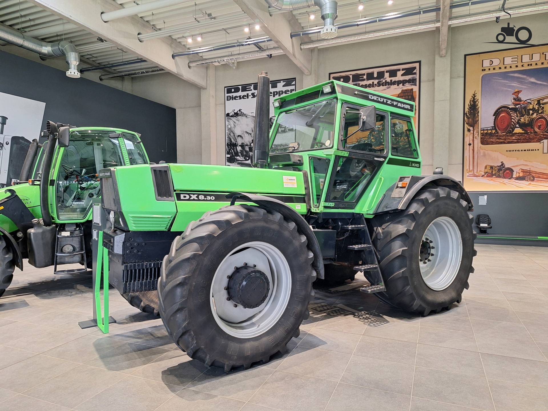 Foto Deutz-Fahr DX 8.30 #1605014