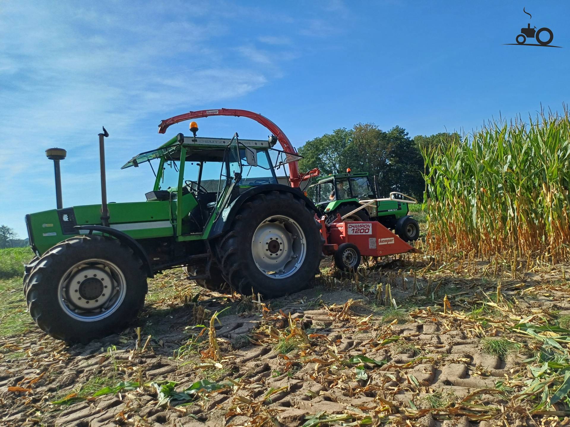 Foto Deutz-Fahr DX 120 #1635237