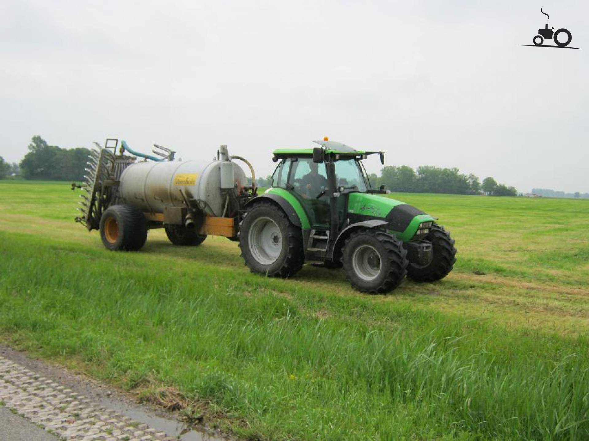 Foto Deutz-Fahr Agrotron K 110 #366393