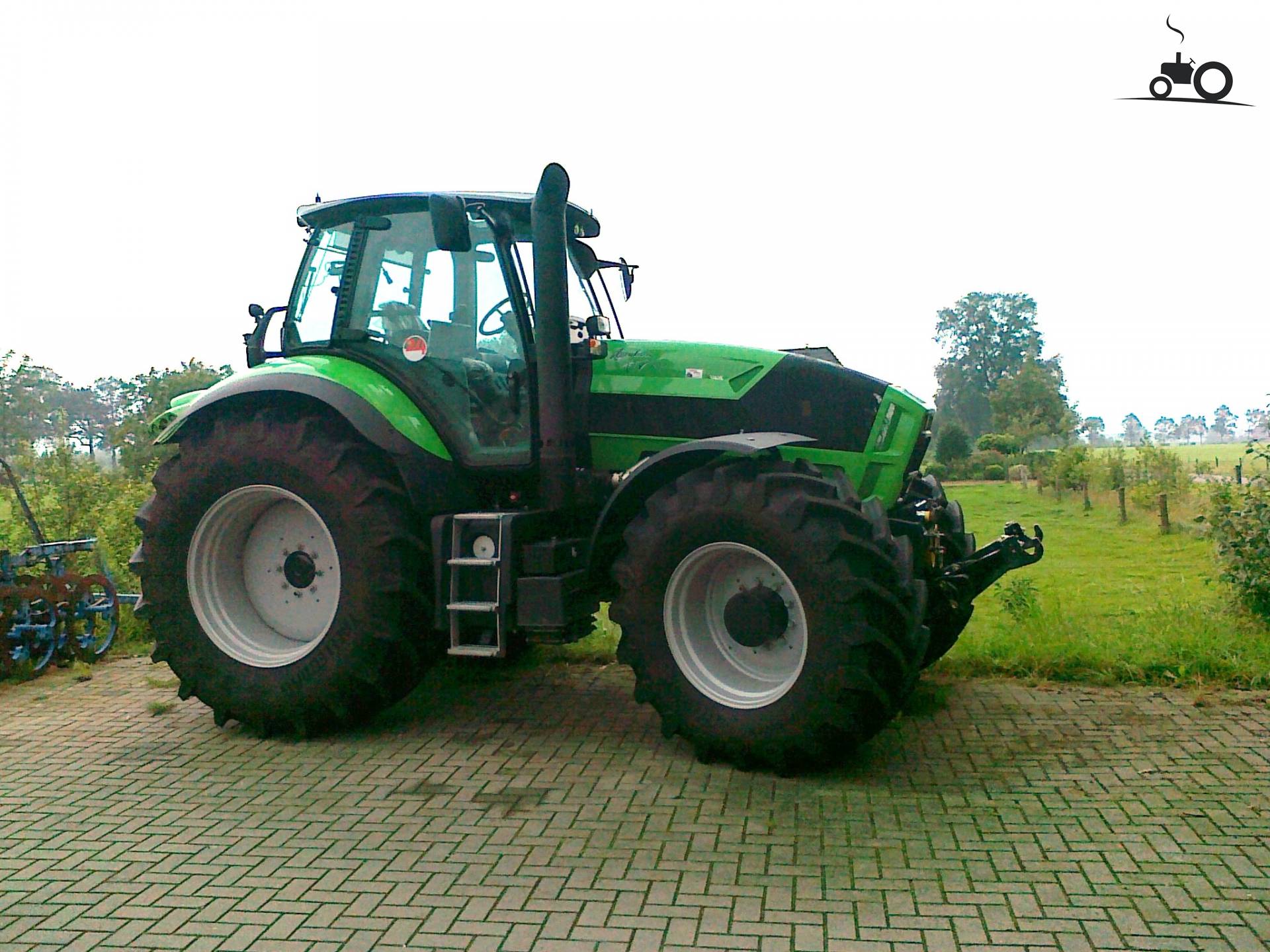Foto Deutz-Fahr Agrotron TTV 630 #524075