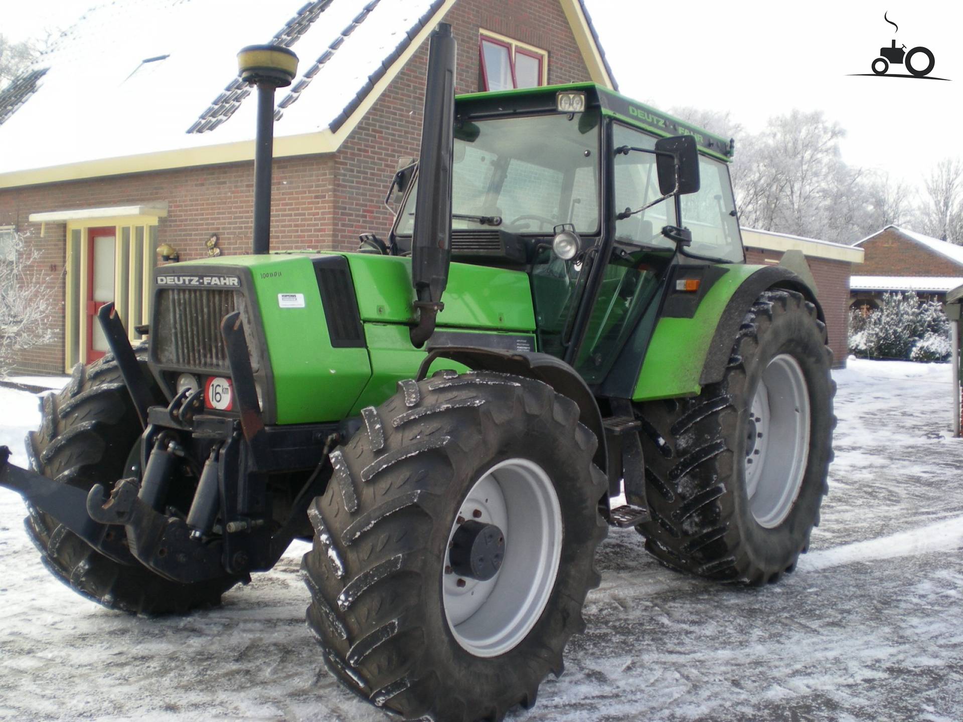 Foto Deutz-Fahr DX 6.30 #595867