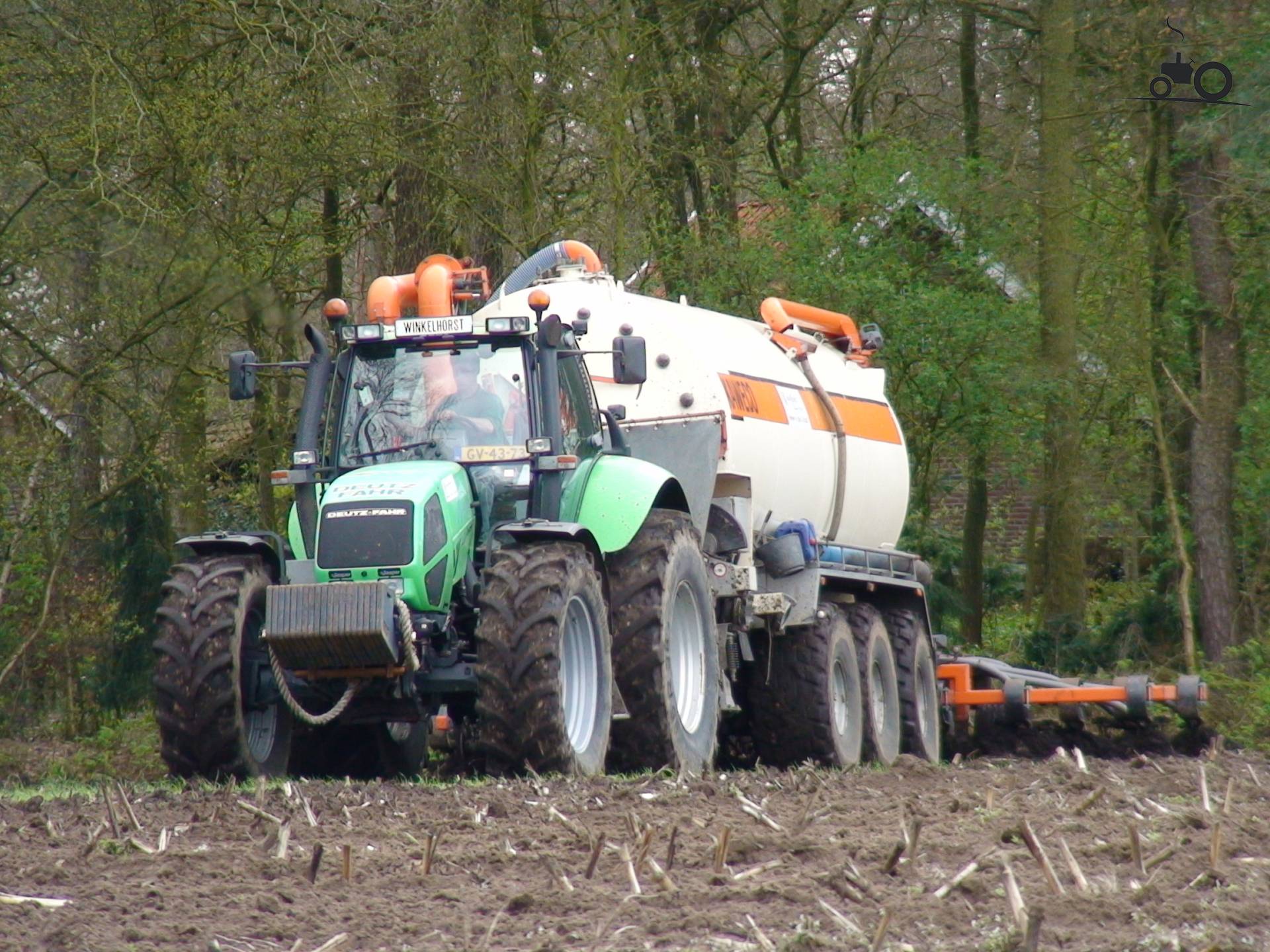 Foto Deutz-Fahr Agrotron 260 #623536