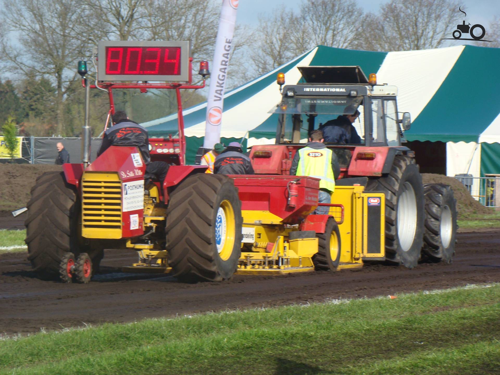 Foto International 955 #650523