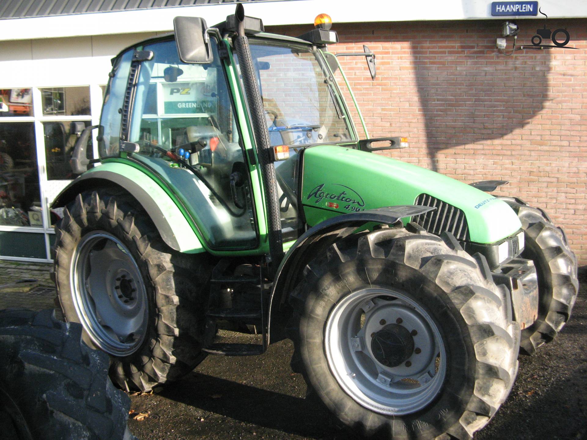 Deutz-Fahr Agrotron 4.90 - United Kingdom - Tractor picture #705058