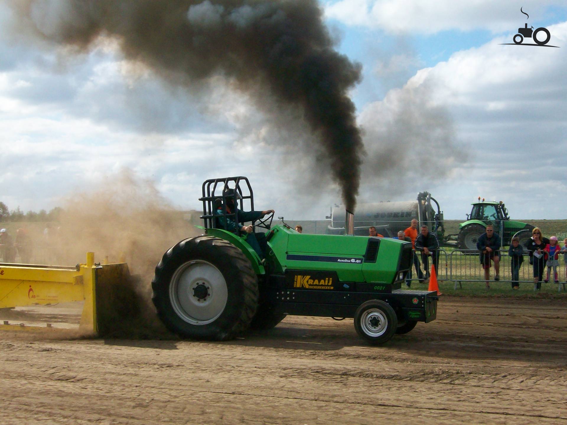 Foto Deutz-Fahr Agrostar 6.61 #719531