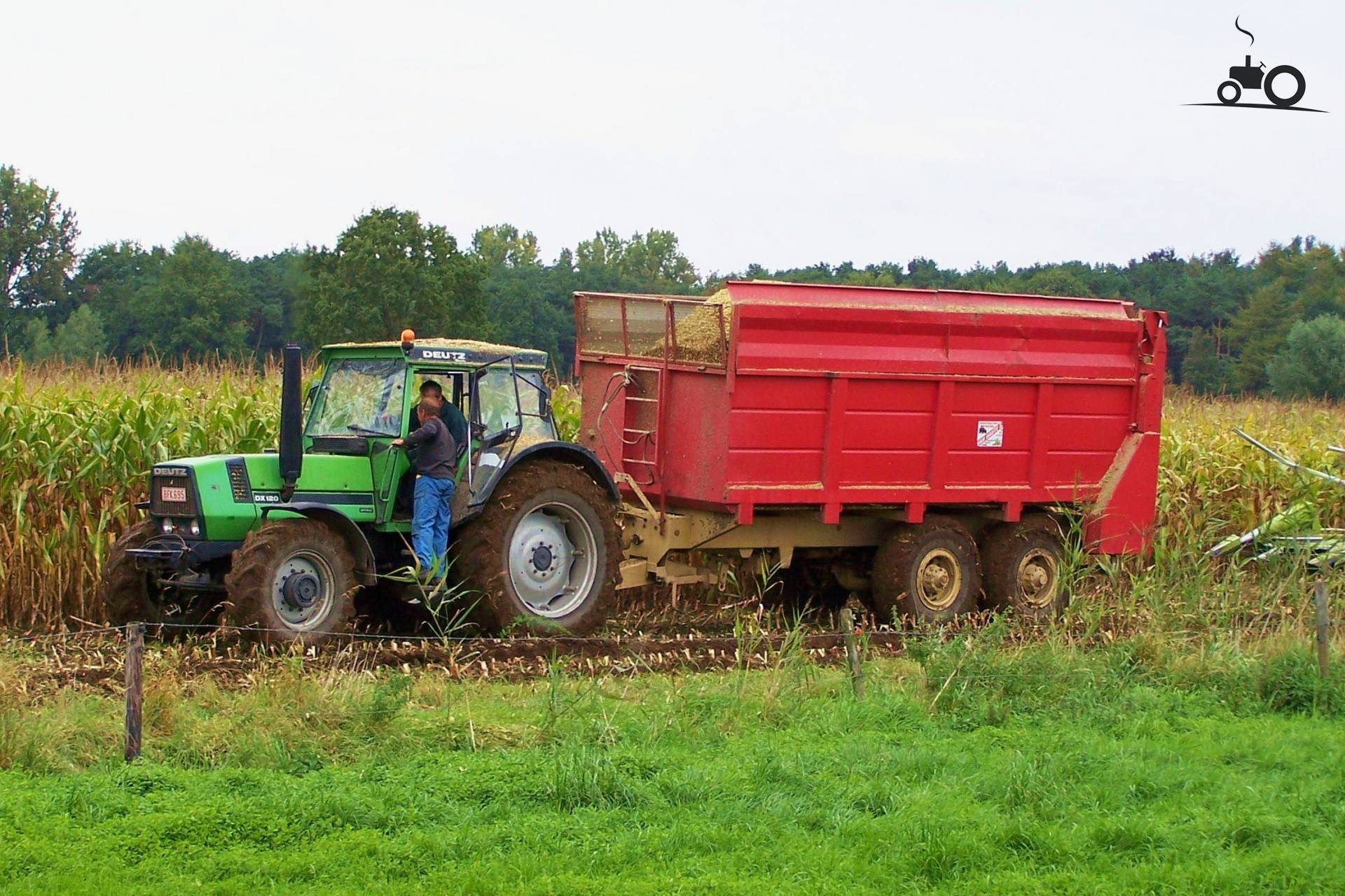 Foto Deutz-Fahr DX 120 #748002