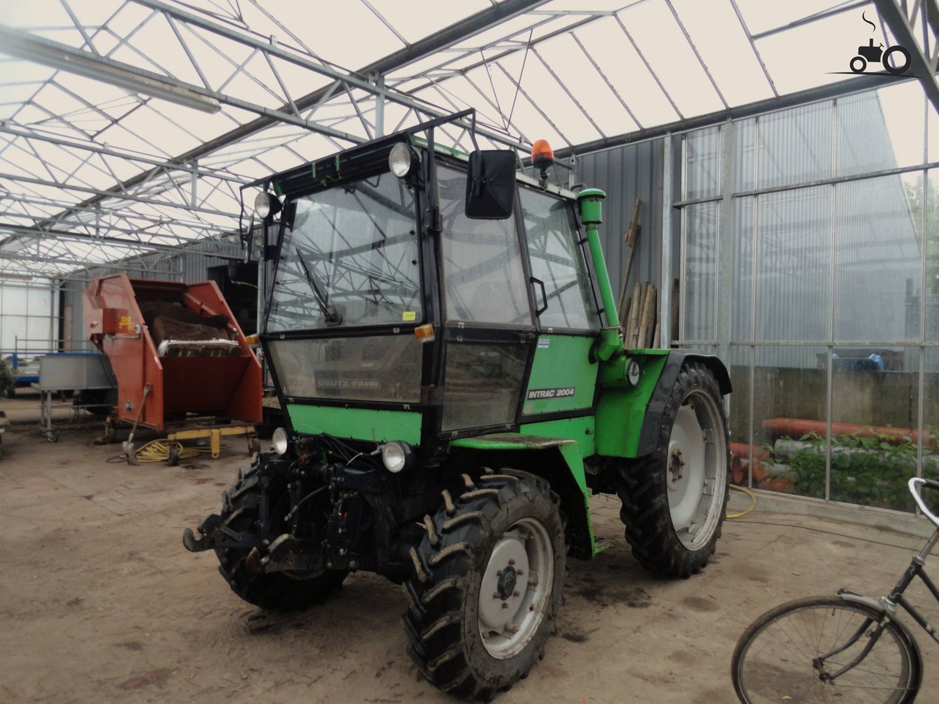 Foto Deutz-Fahr Intrac 2004 #758955