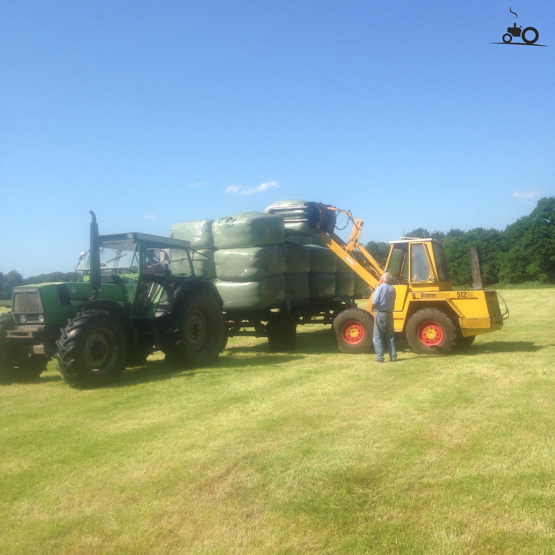 Foto Deutz-Fahr DX 120 #920056