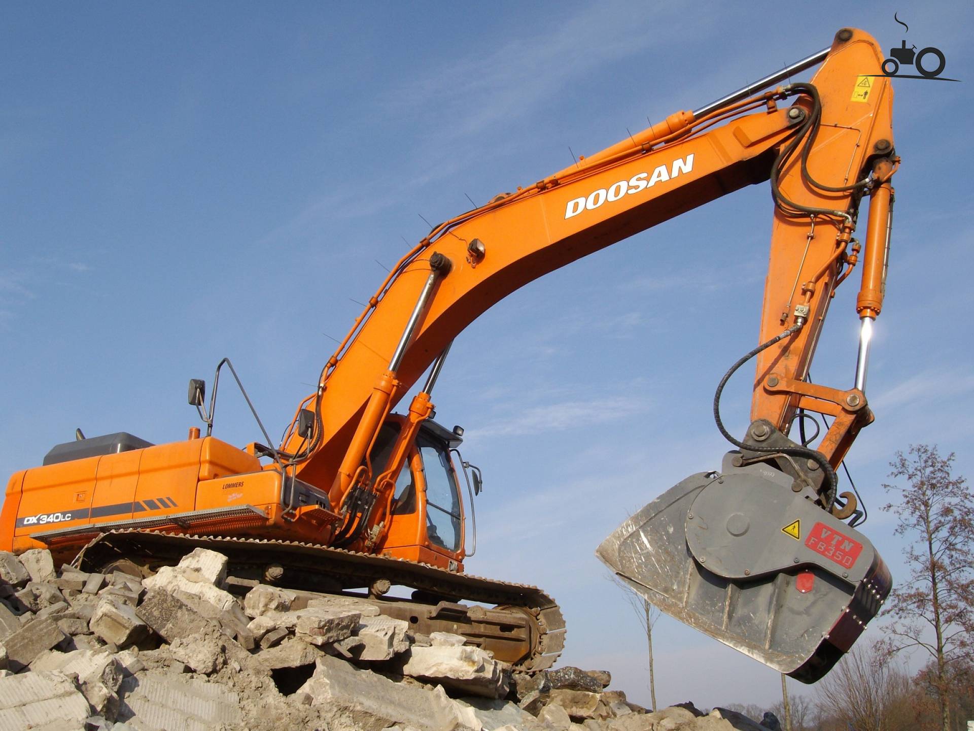 Doosan DX340LC