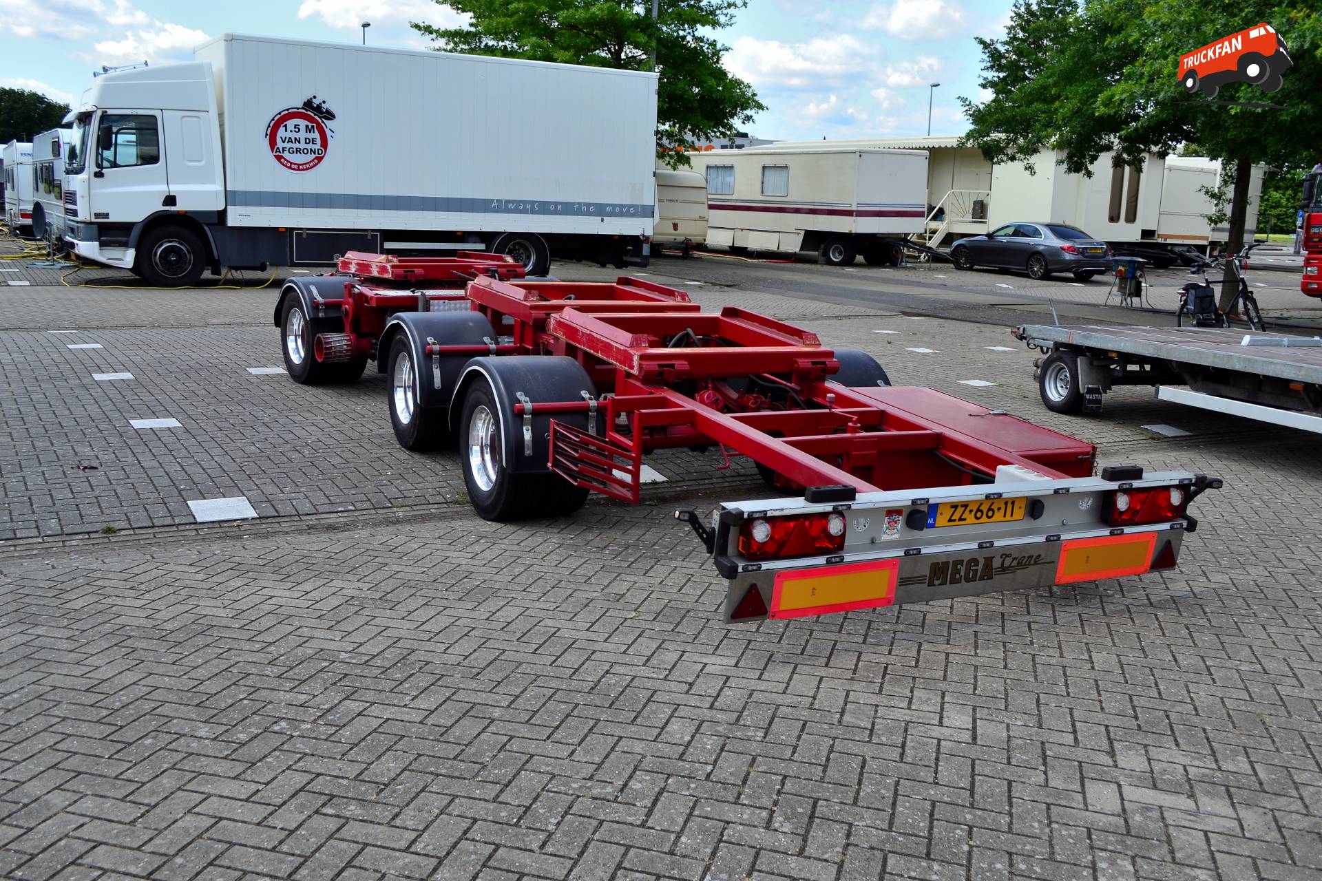 Foto ESVE AHW-10-18 #1442511