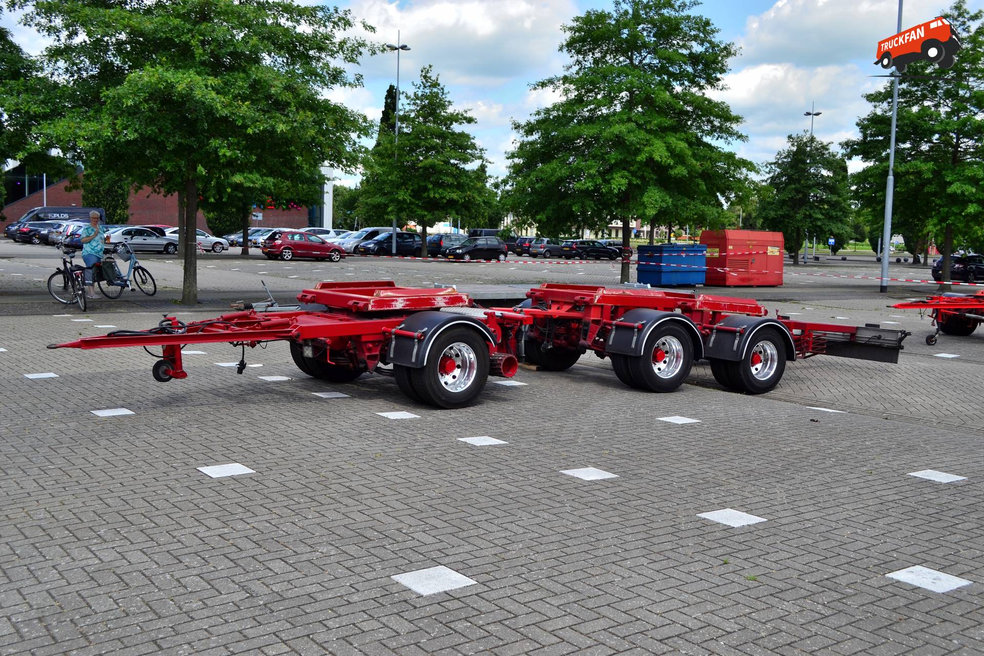 Foto ESVE AHW-10-18 #1442519