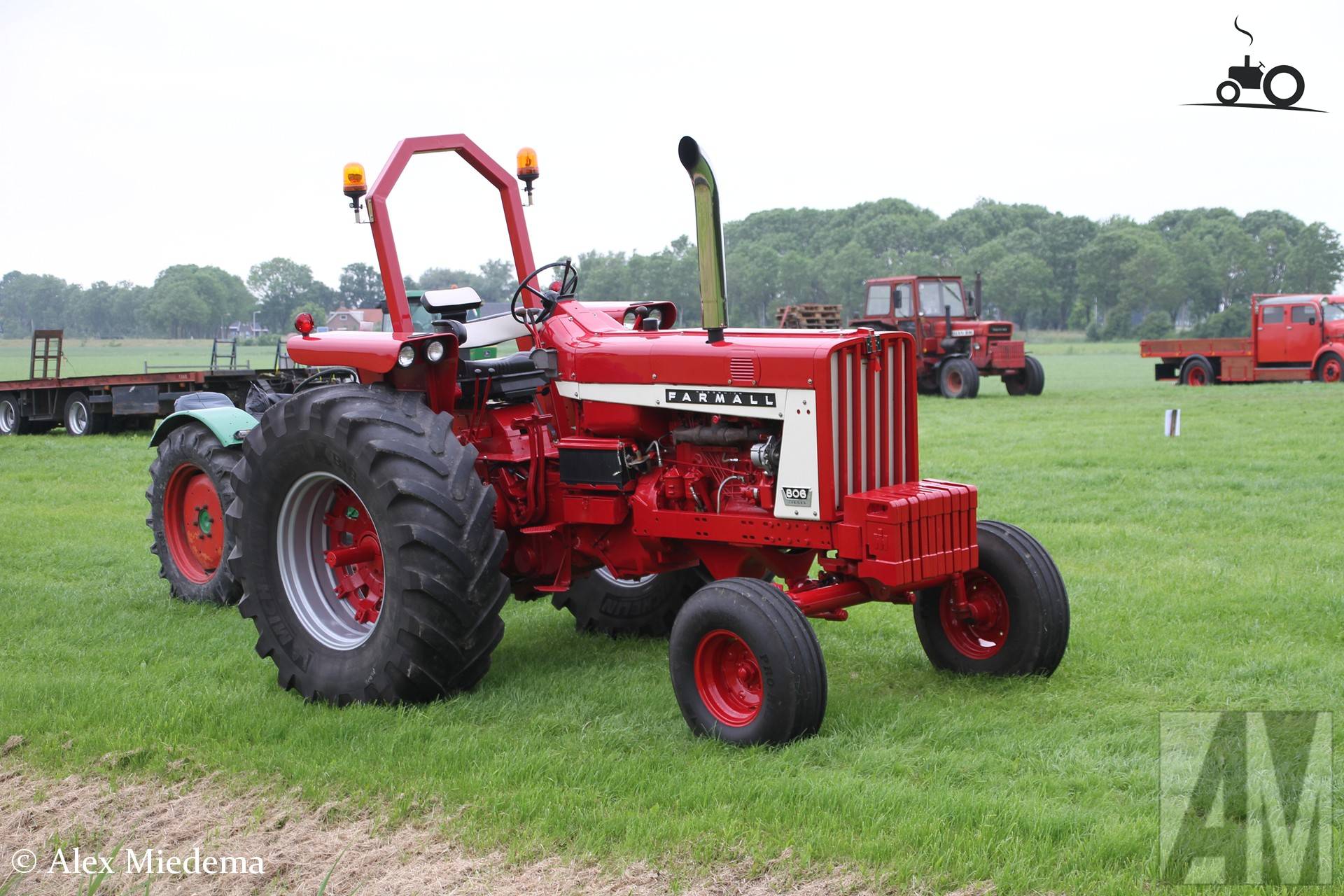 Farmall 806 - United Kingdom - Tractor picture #1475789