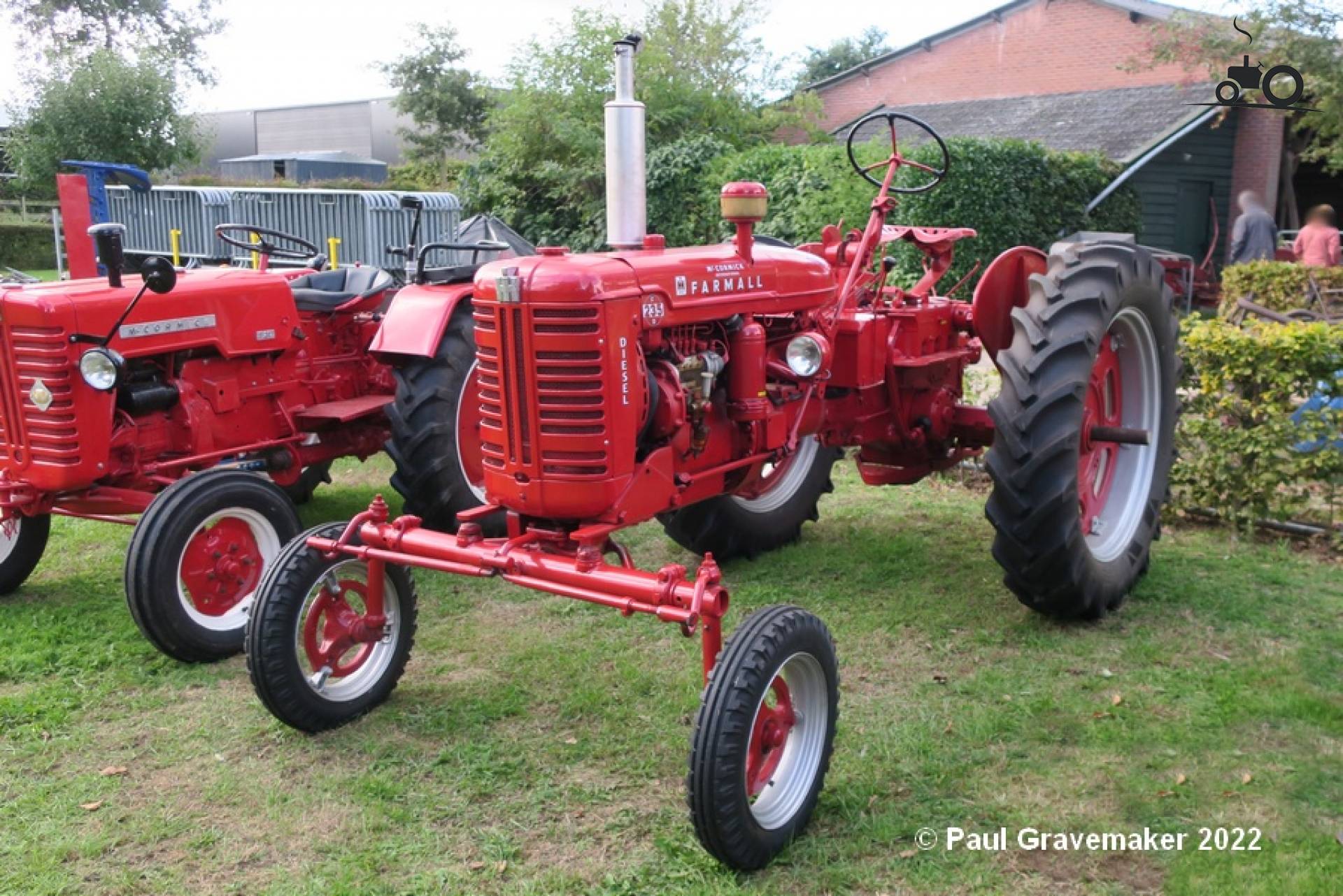 Foto Farmall F-235D #1498111