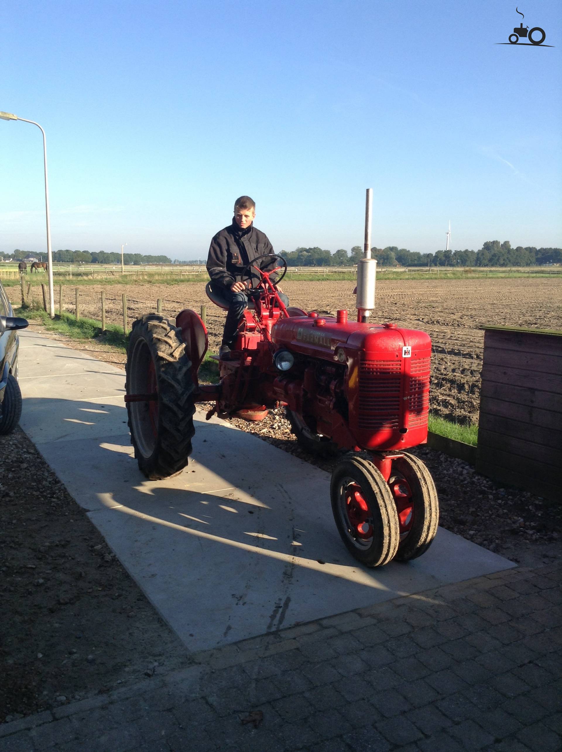 Foto Farmall Super FCC #812305