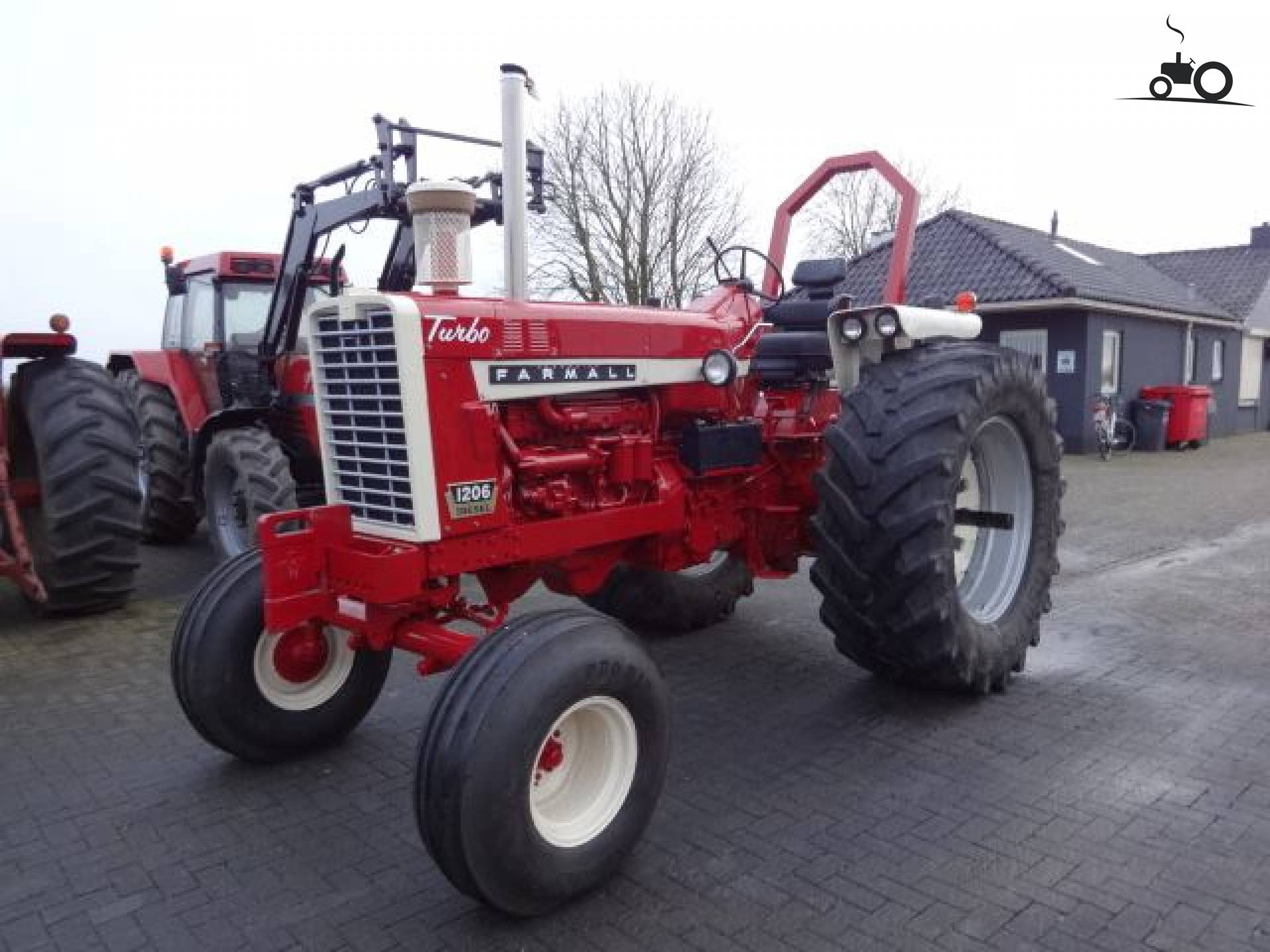 Foto Farmall 1206 van Machine Handel Van Der Weerd