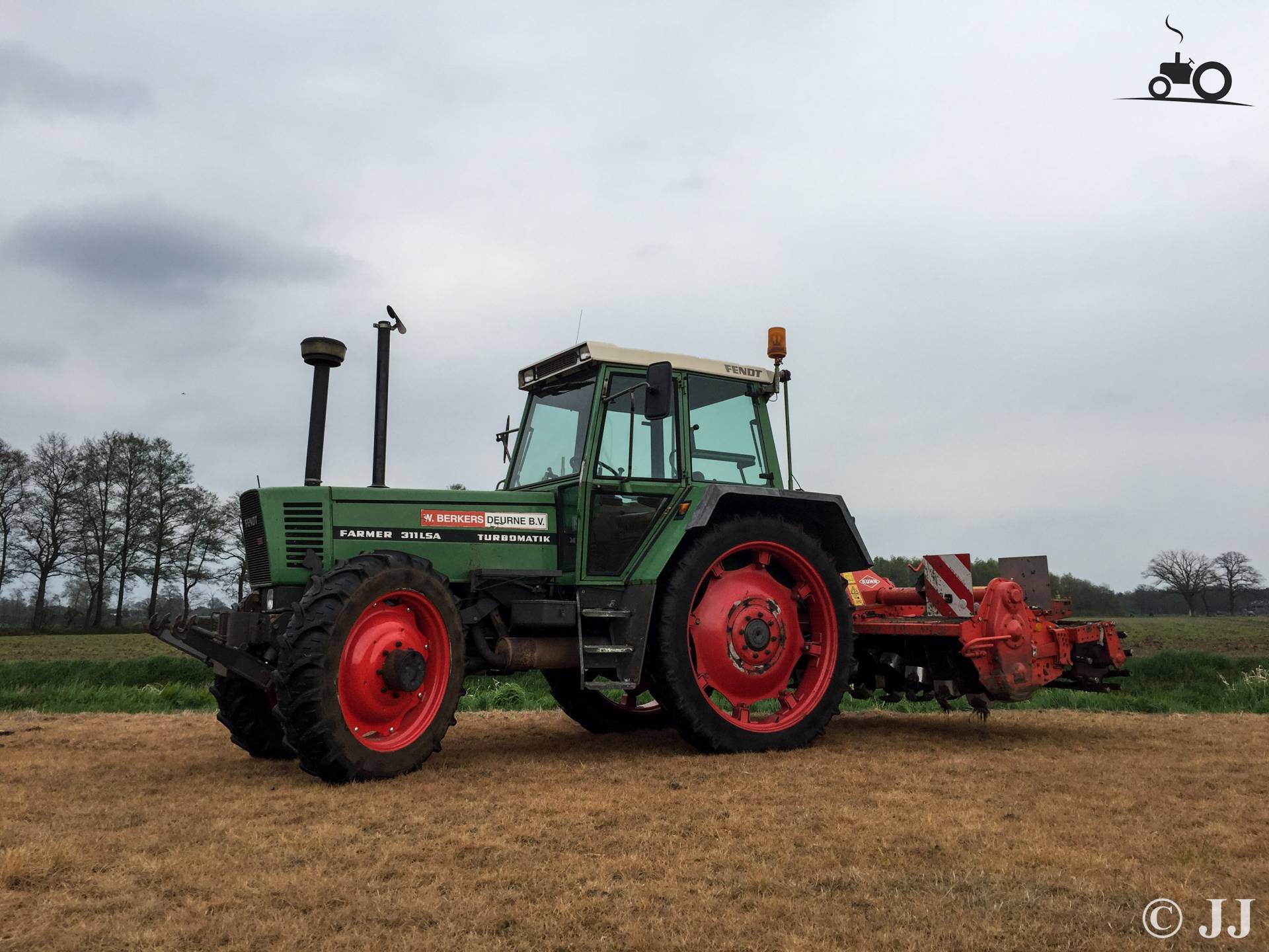 Foto Fendt 311 LSA van Berkers Deurne BV