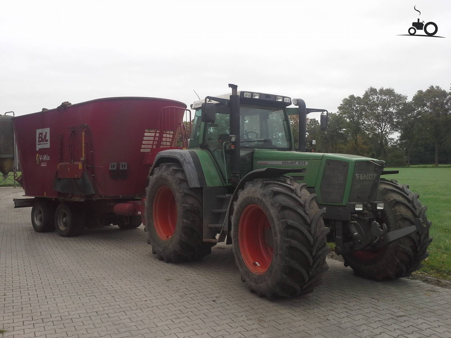 Foto Fendt 824 #1193939