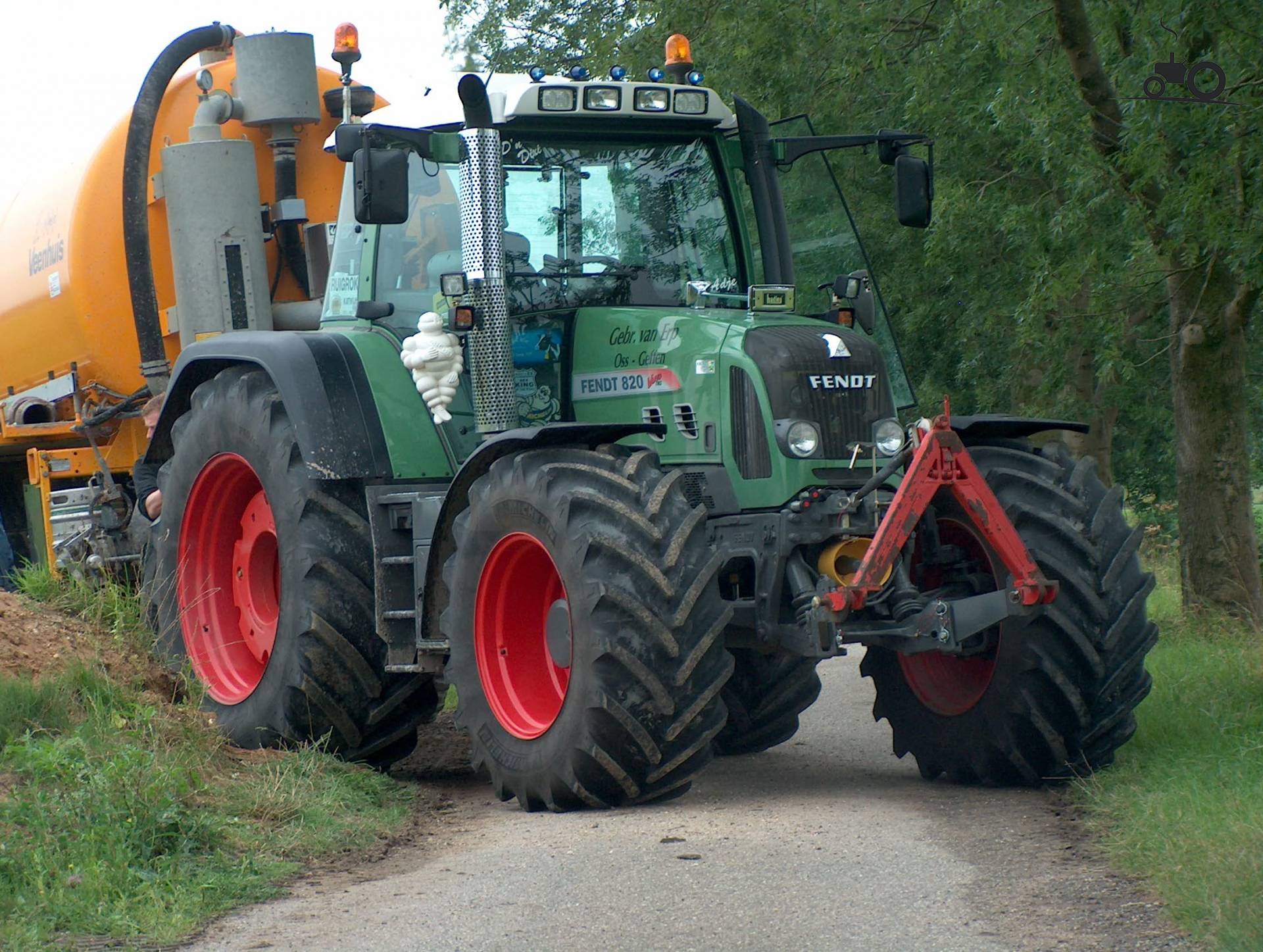 Foto Fendt 820 #119396