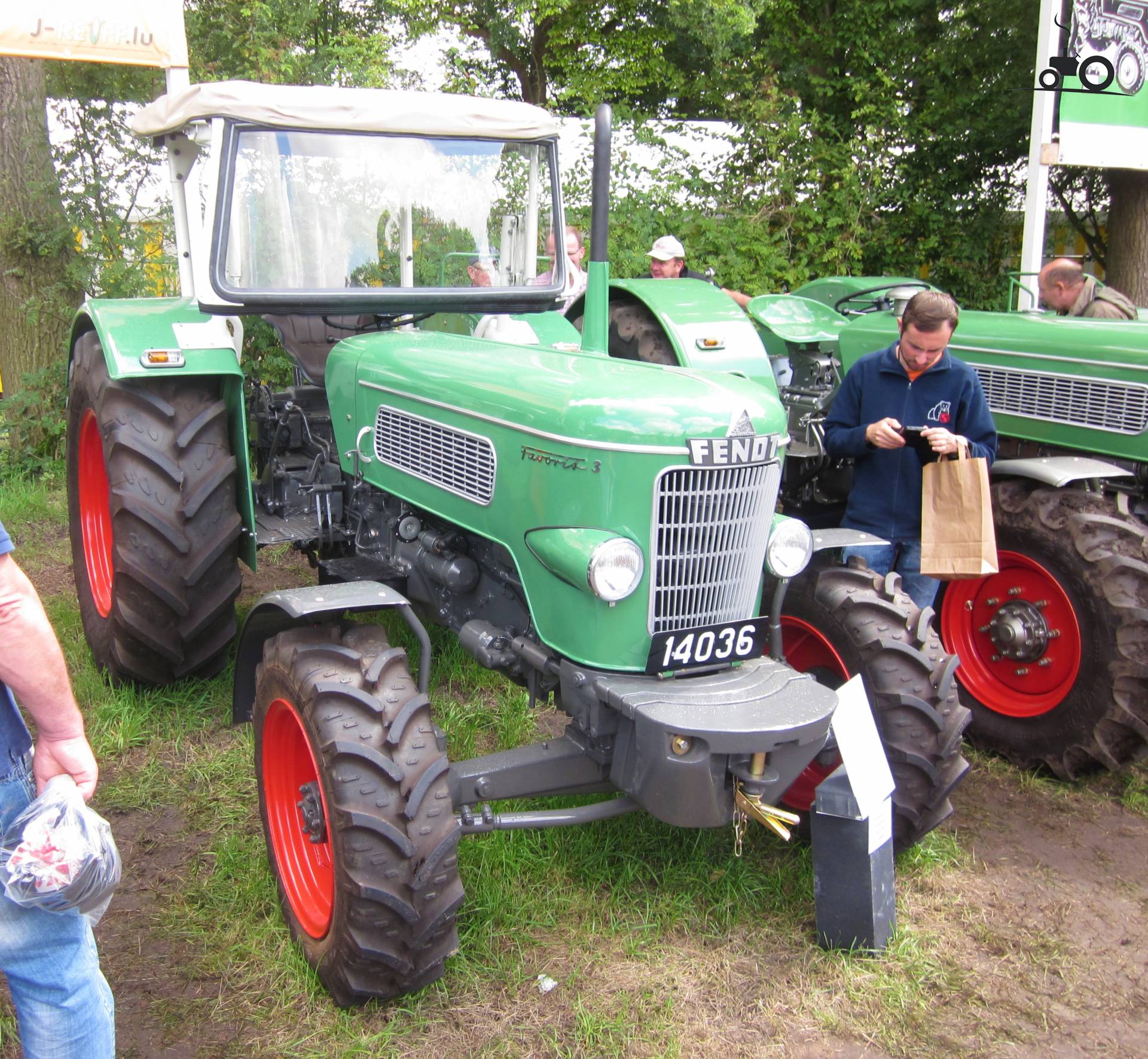 Foto Fendt Favorit 3 #1197628