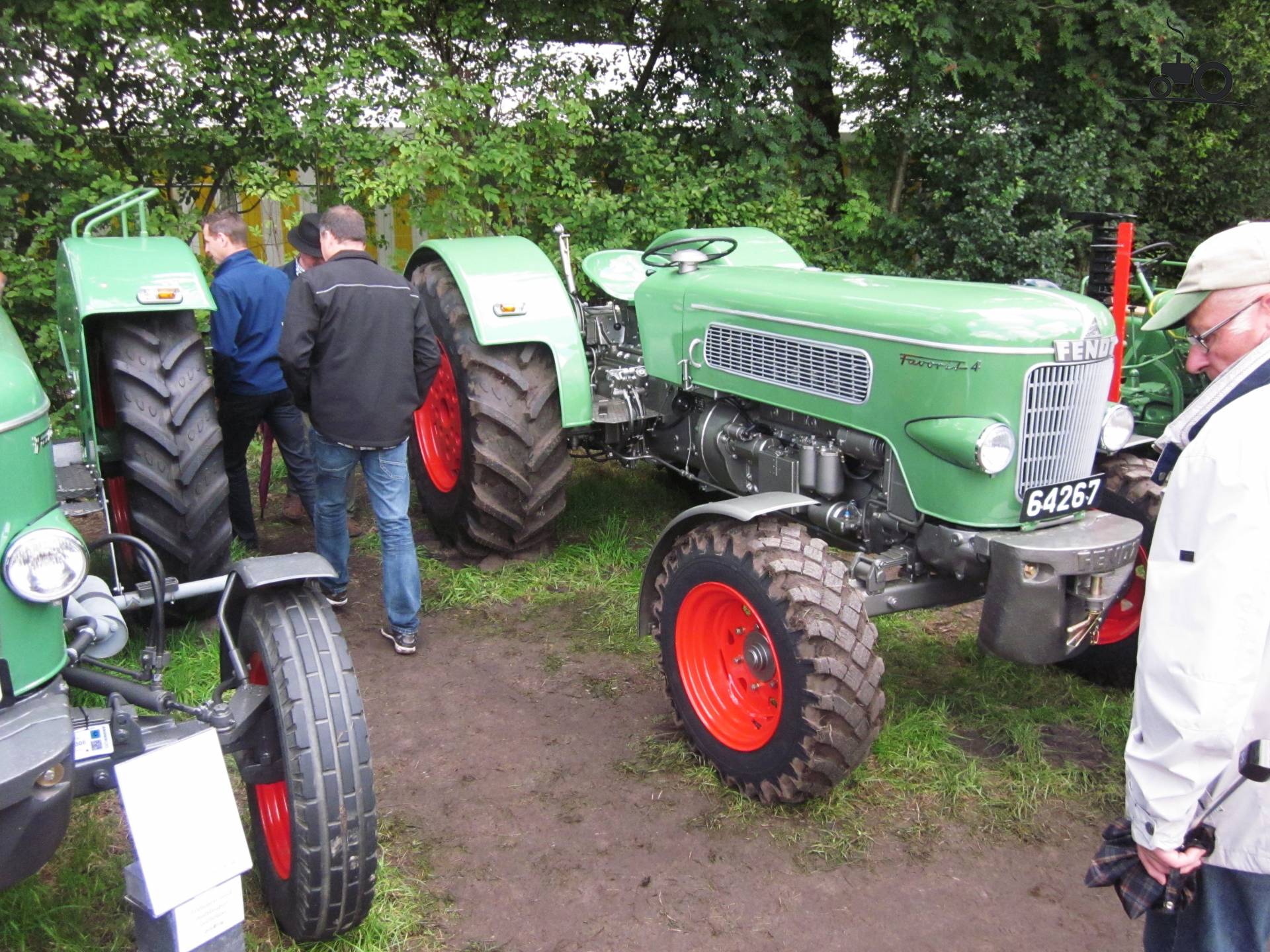 Foto Fendt Favorit 4 #1201074