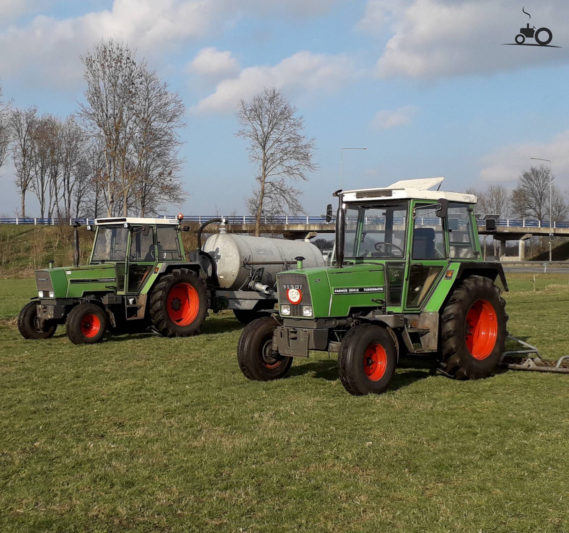 Foto Fendt 300 Serie #1281076
