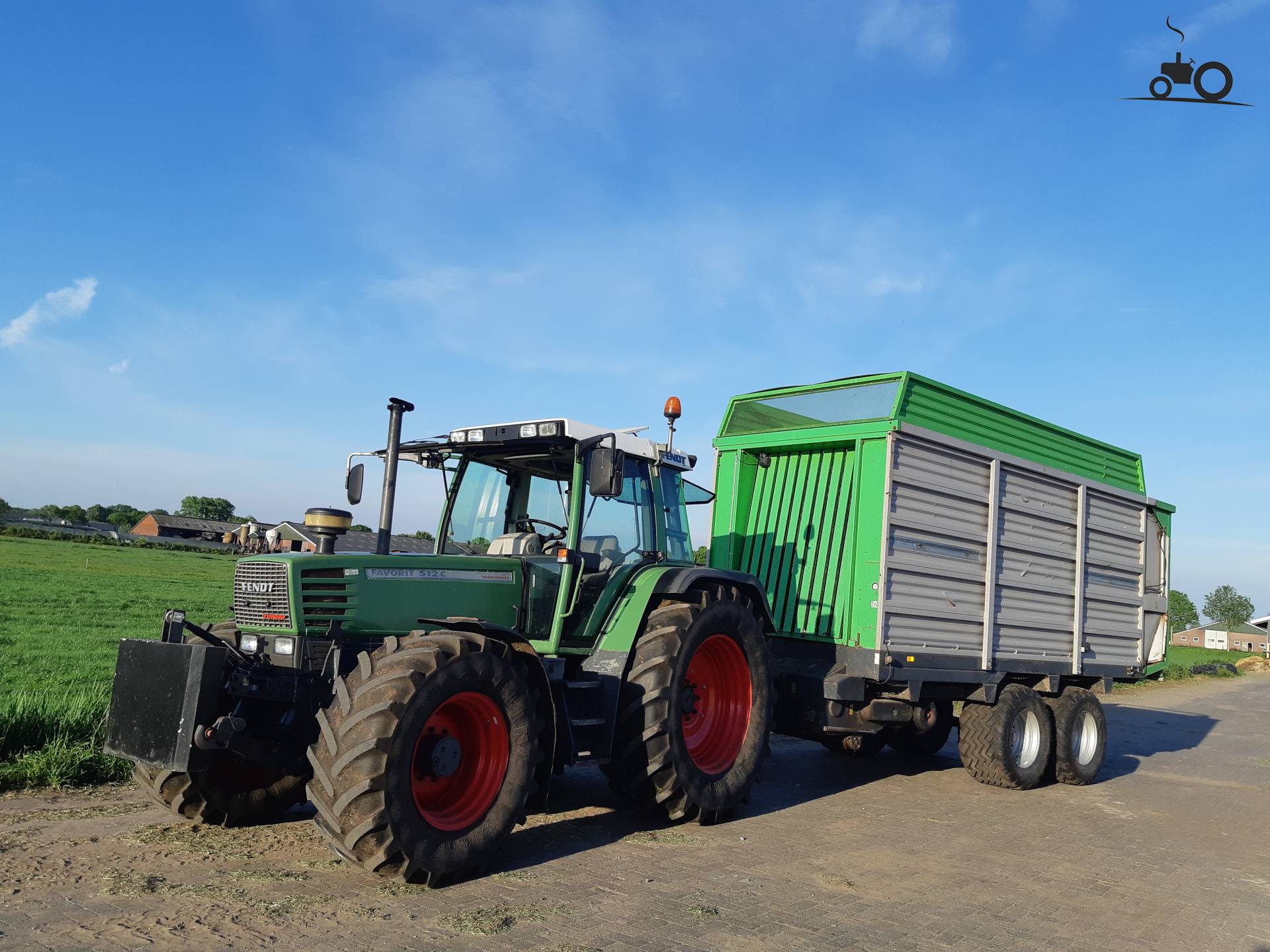 Foto Fendt 511 C #1299354