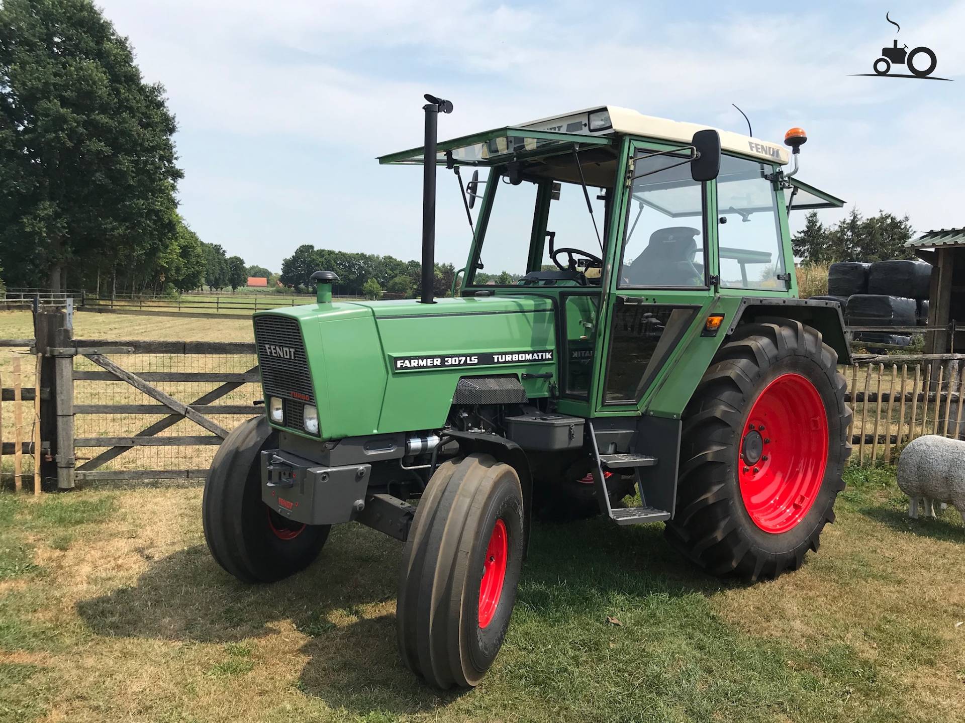 Foto Fendt 307 LS #1321287