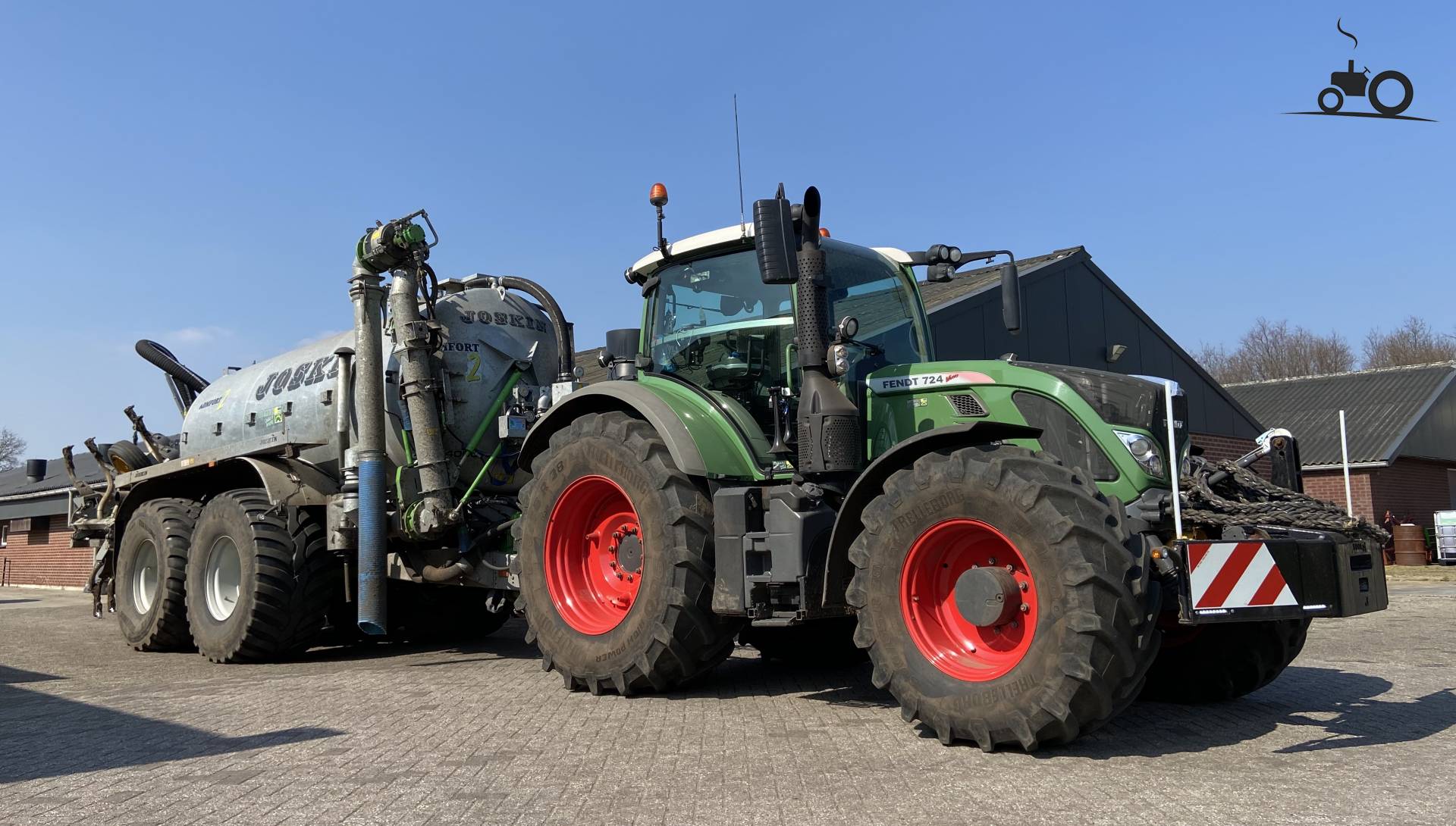 Foto Fendt 724 #1342023