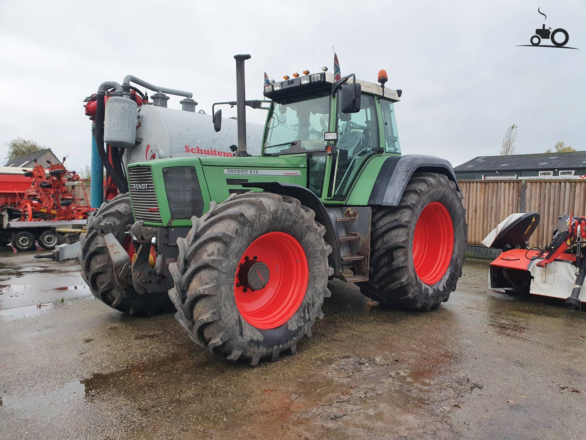 Foto Fendt 818 #1384671