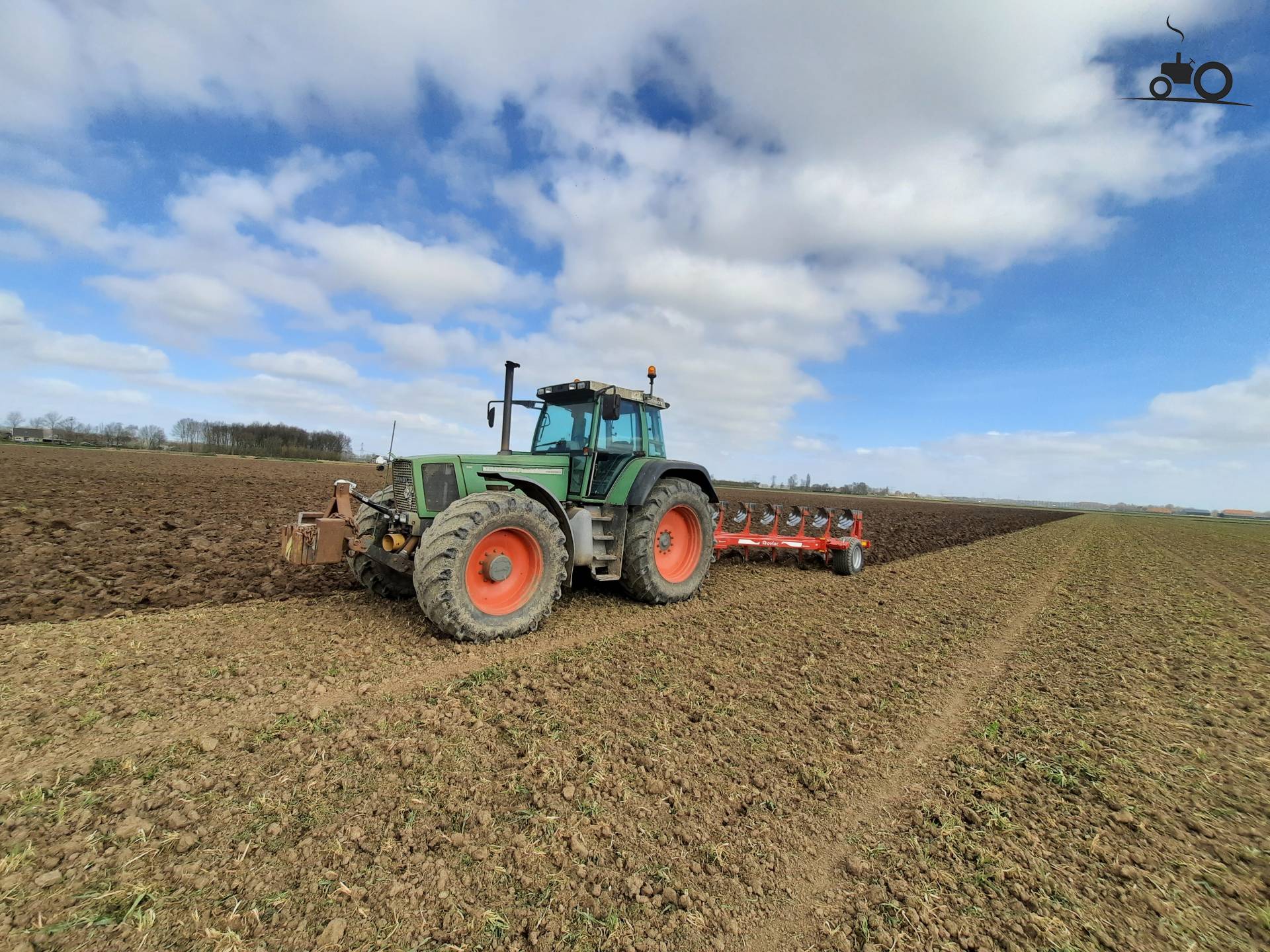 Foto Fendt 818 #1409687