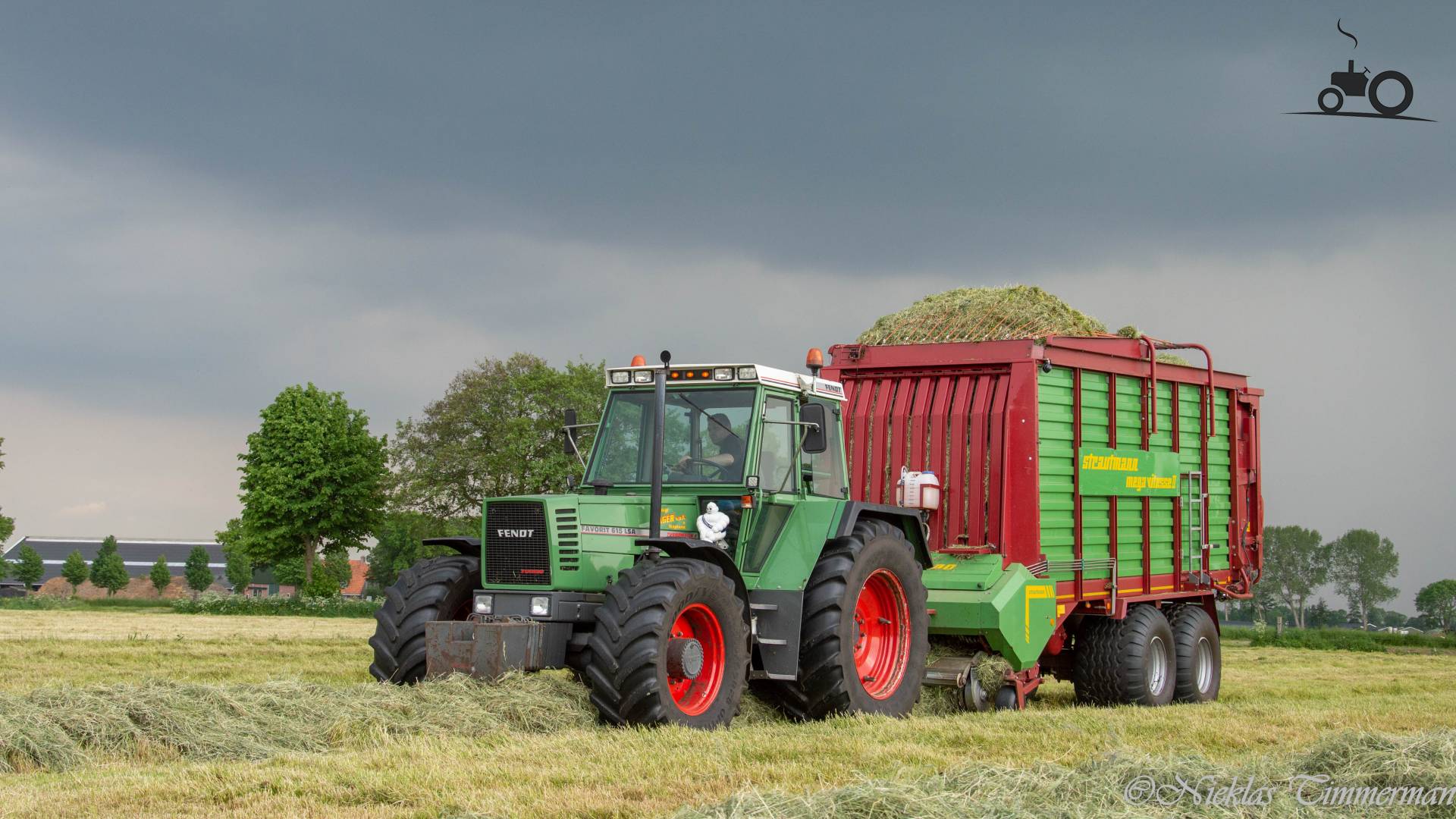 Foto Fendt 615 van Loonbedrijf Slager