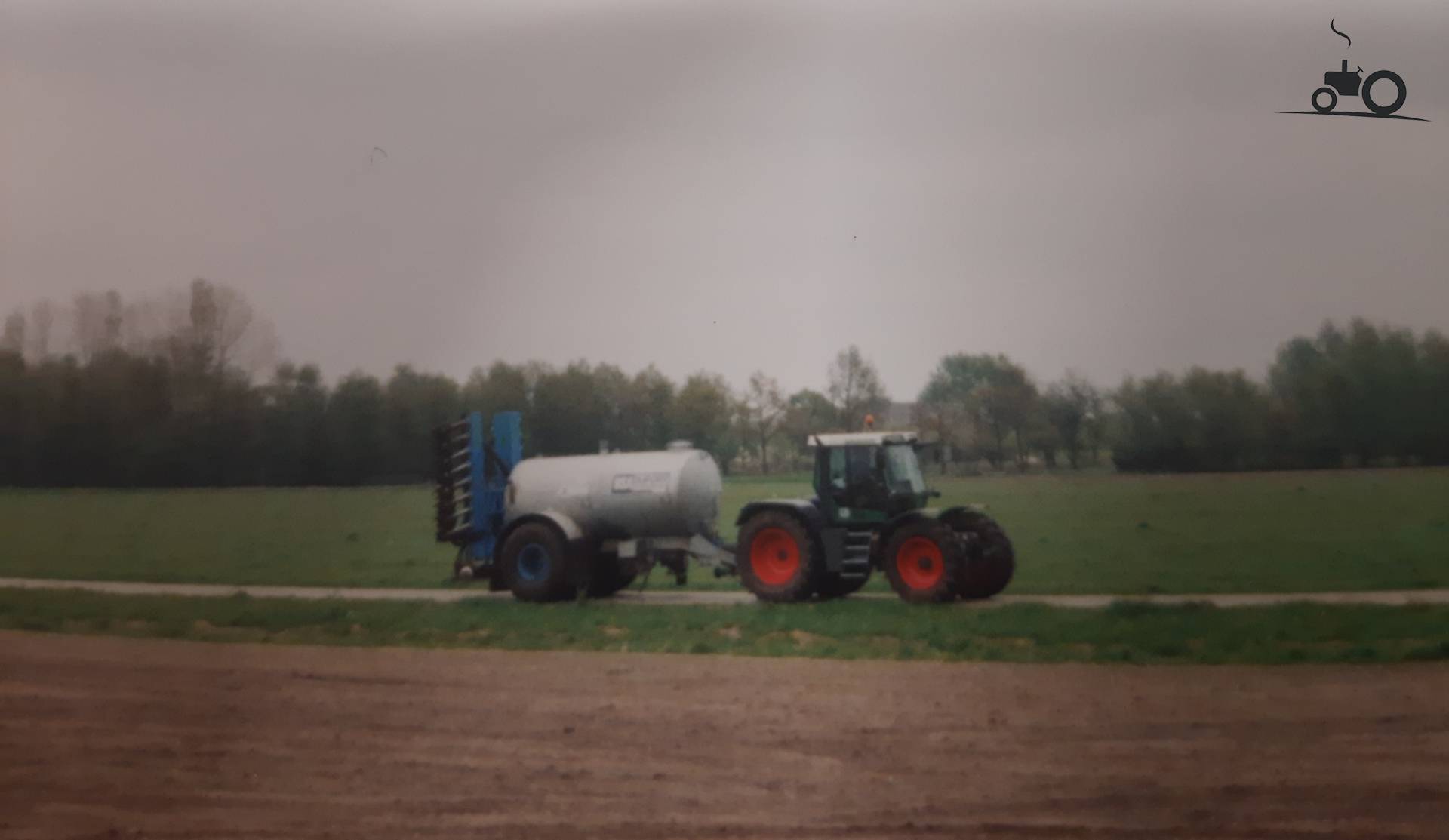 Foto Fendt Xylon 524 van Ten Hove Kamperveen