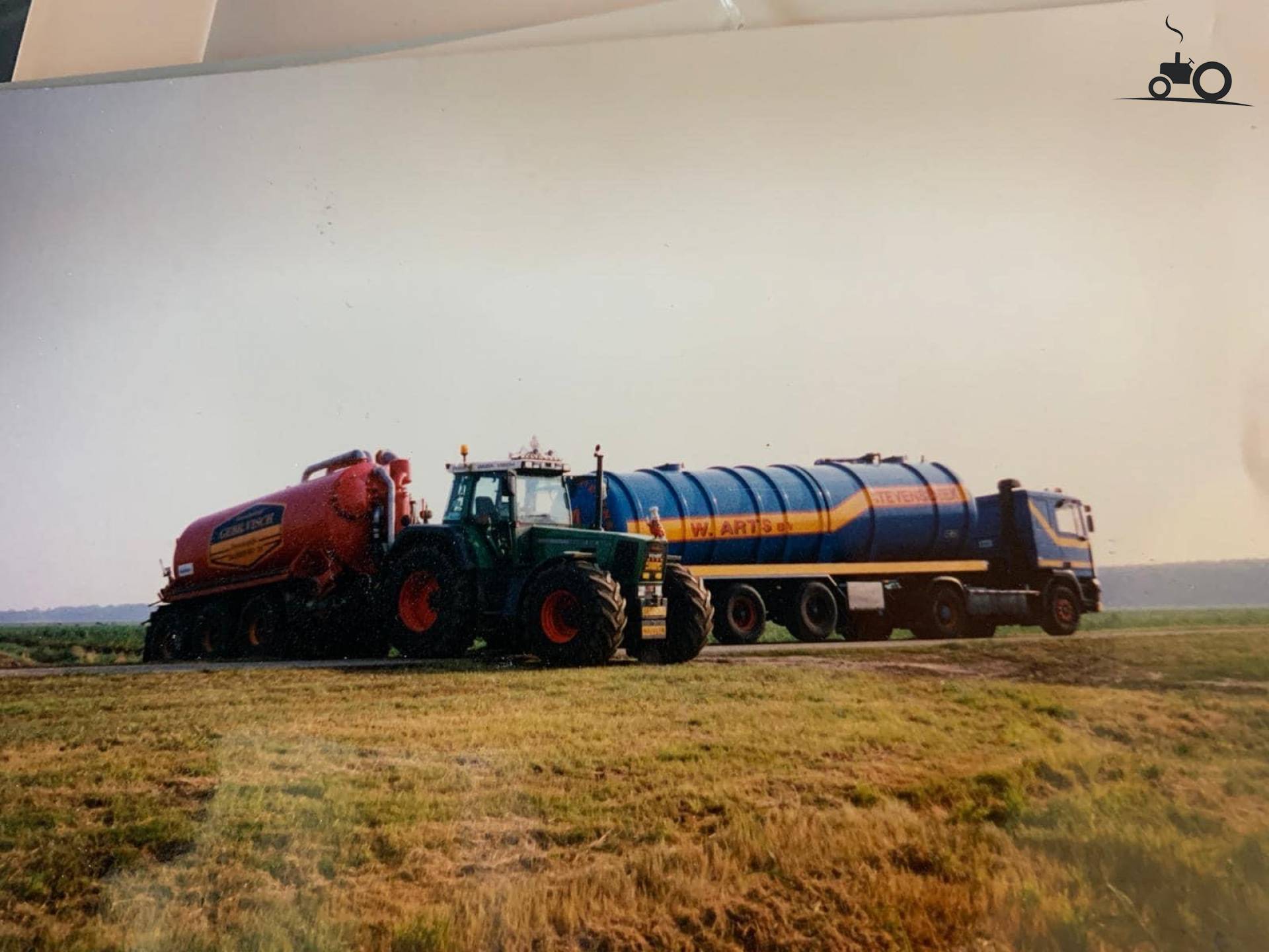 Foto Fendt 818 van Loonbedrijf Visch BV