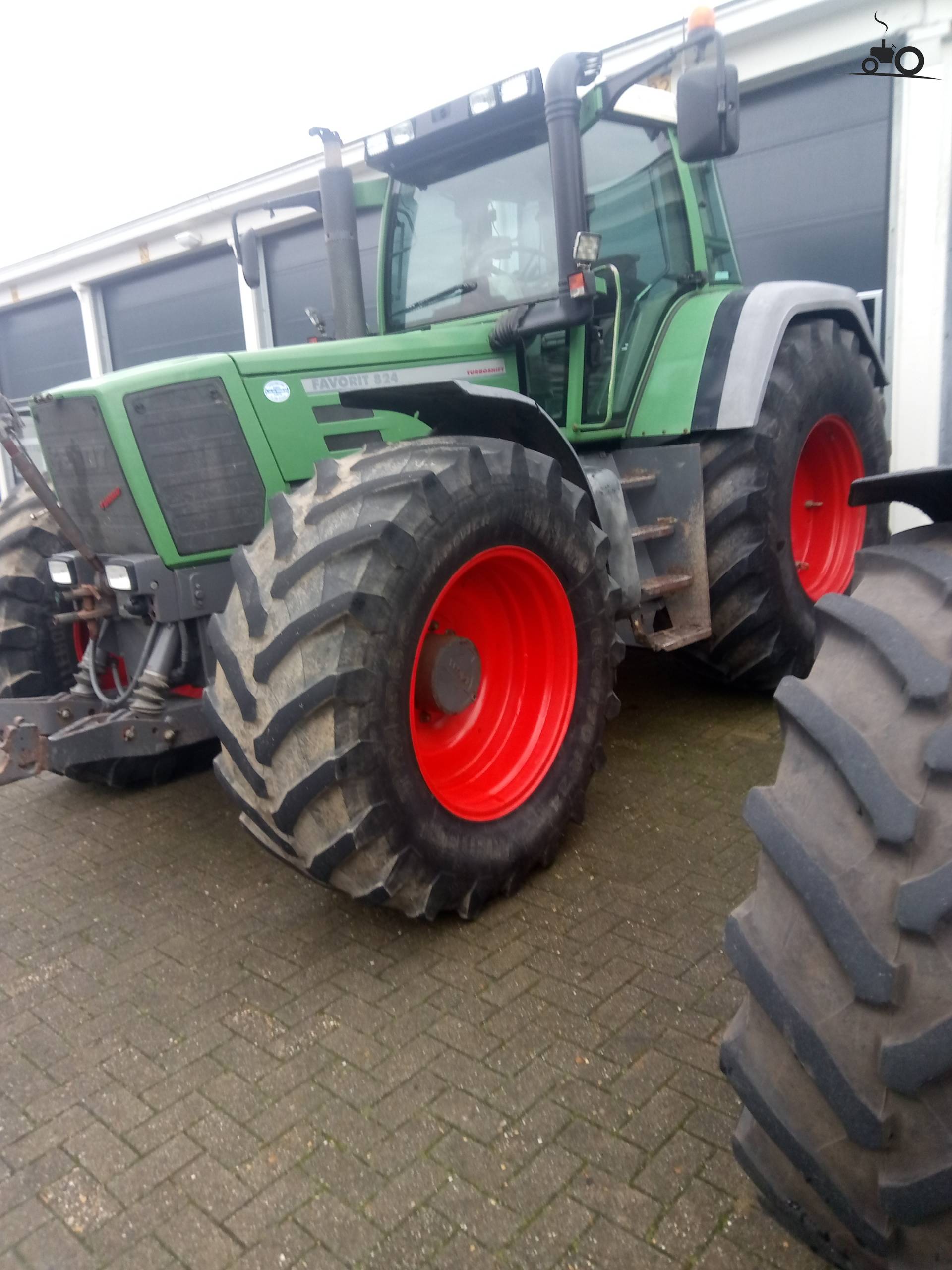 Foto Fendt 824 #1455446