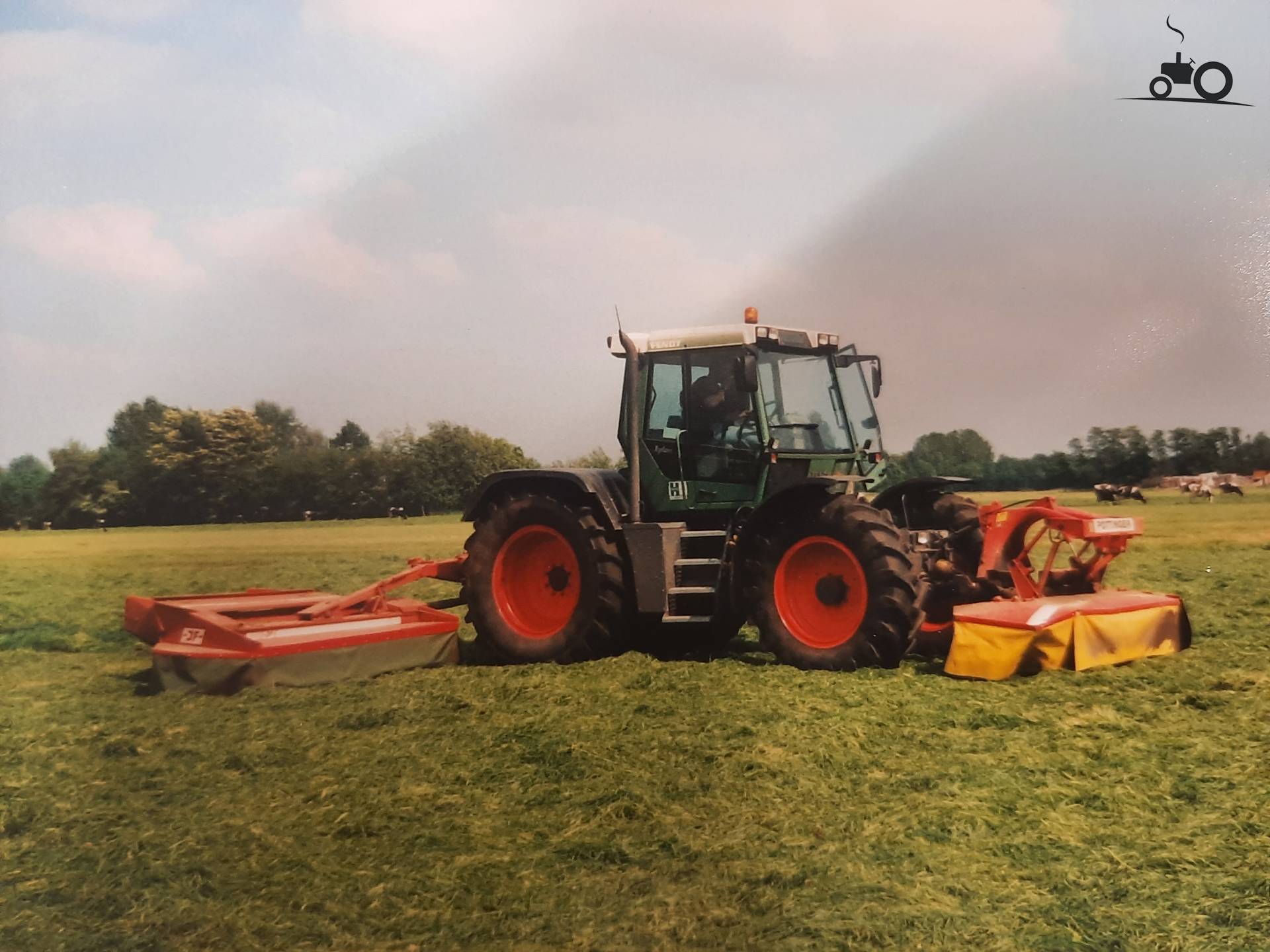 Foto Fendt Xylon 524 van Ten Hove Kamperveen
