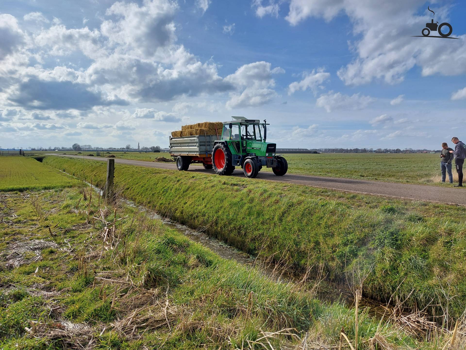 Foto Fendt 304 LS #1460900