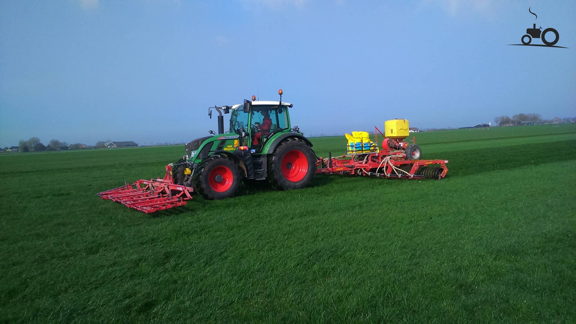 Foto Fendt 516 van Loonbedrijf van Diepen