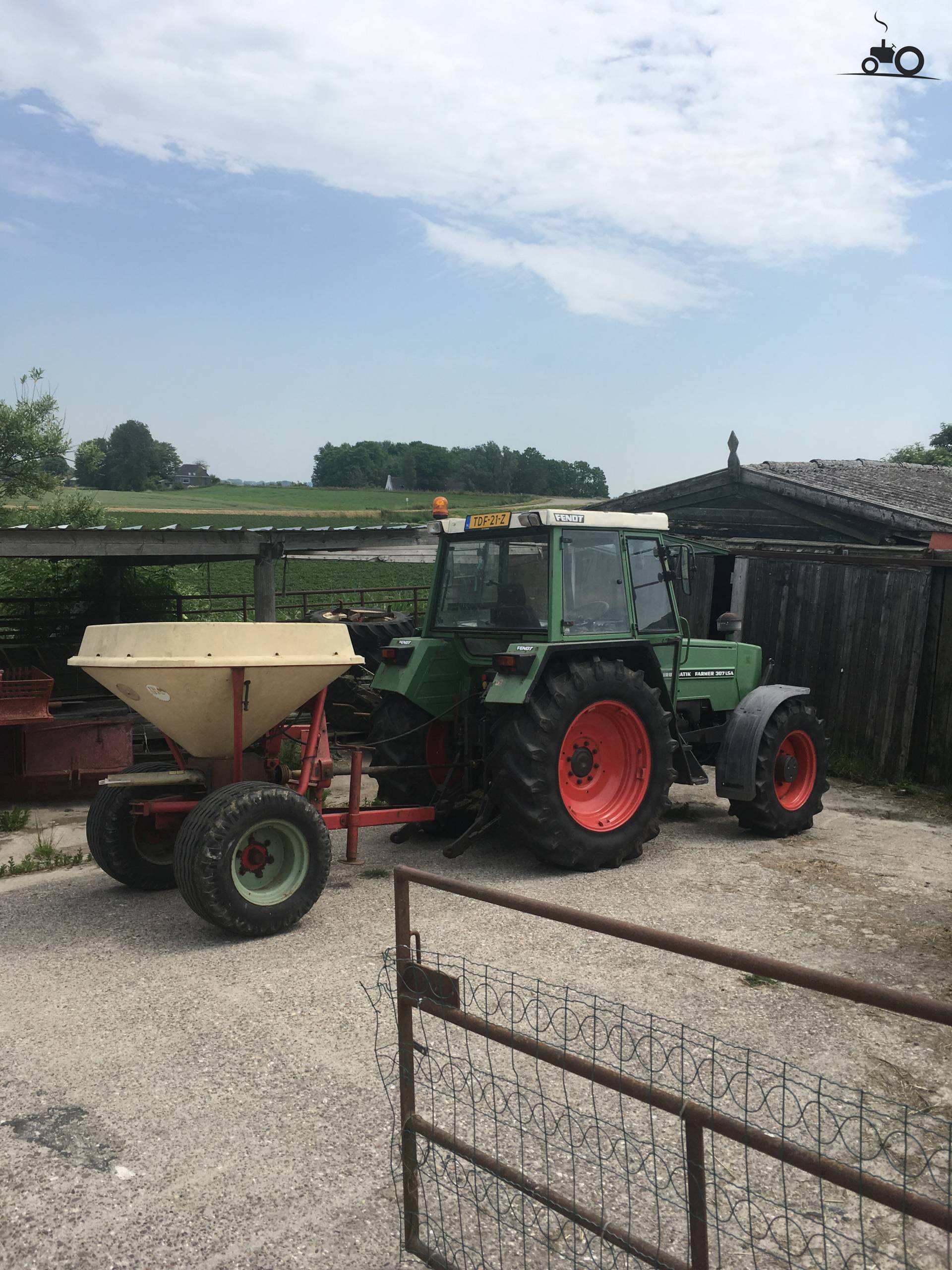 Foto Fendt 307 LSA #1465232