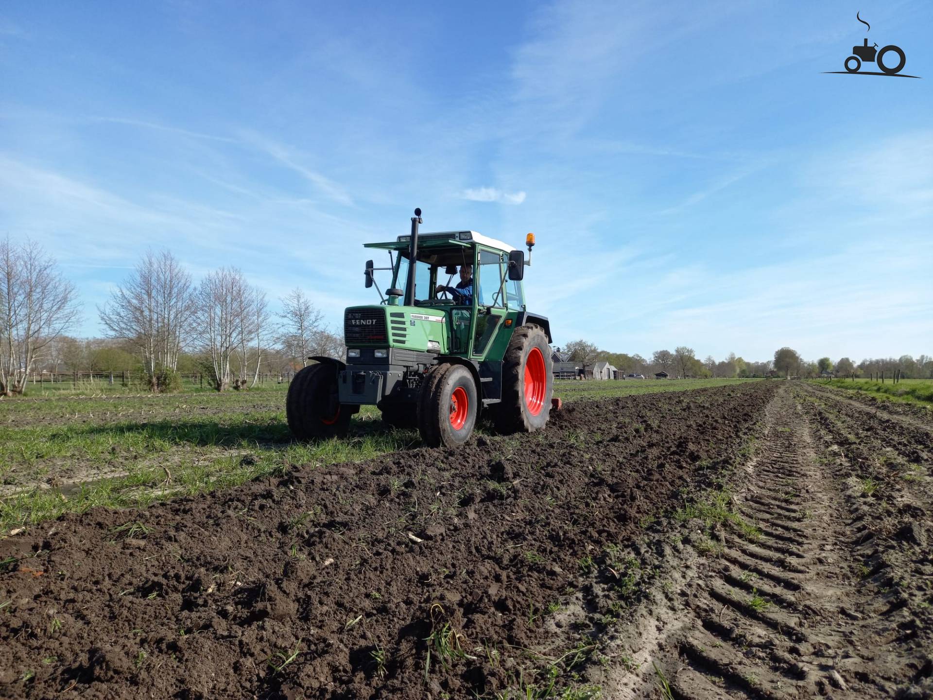 Foto Fendt 307 LS #1466765