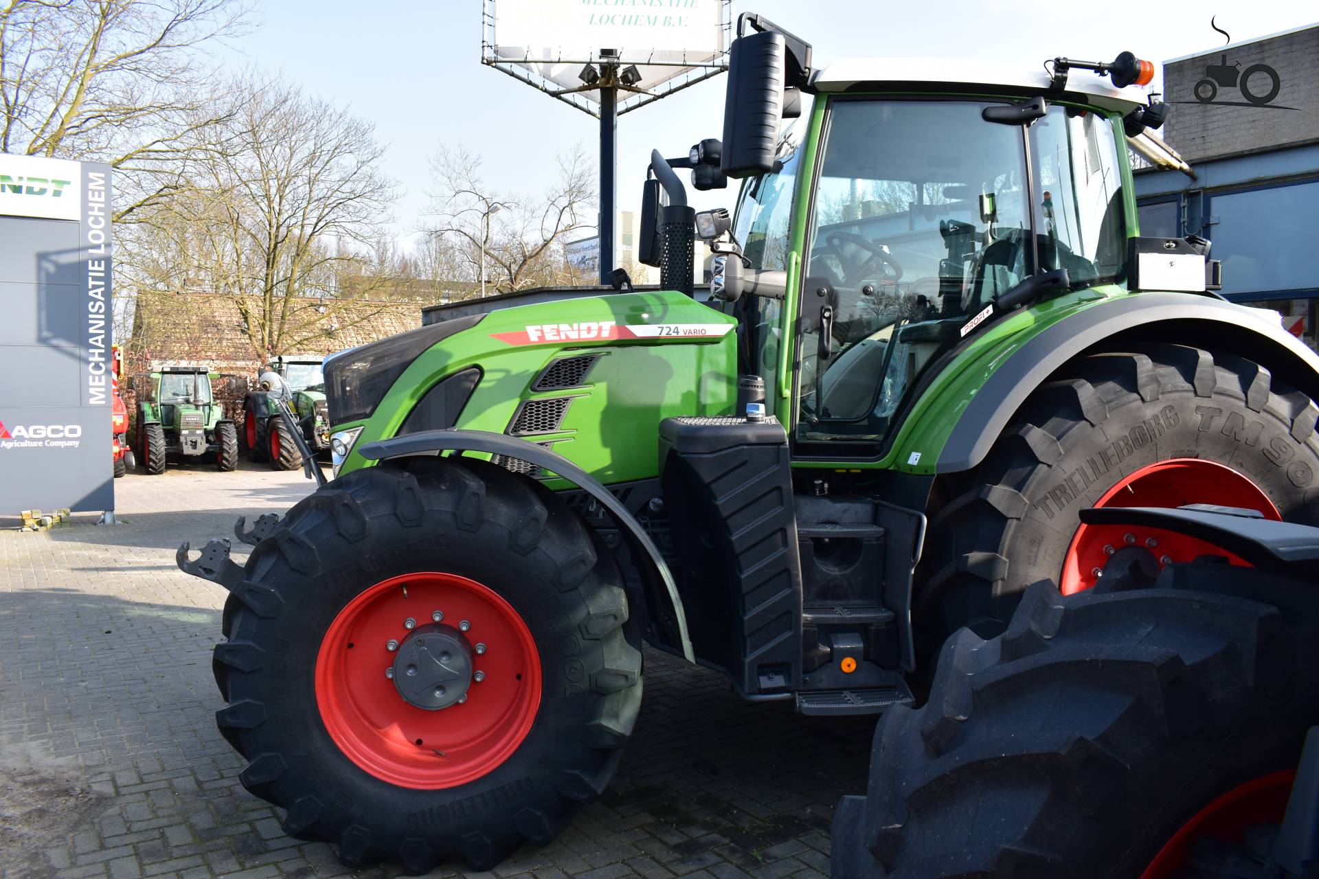 Foto Fendt 724 #1467127